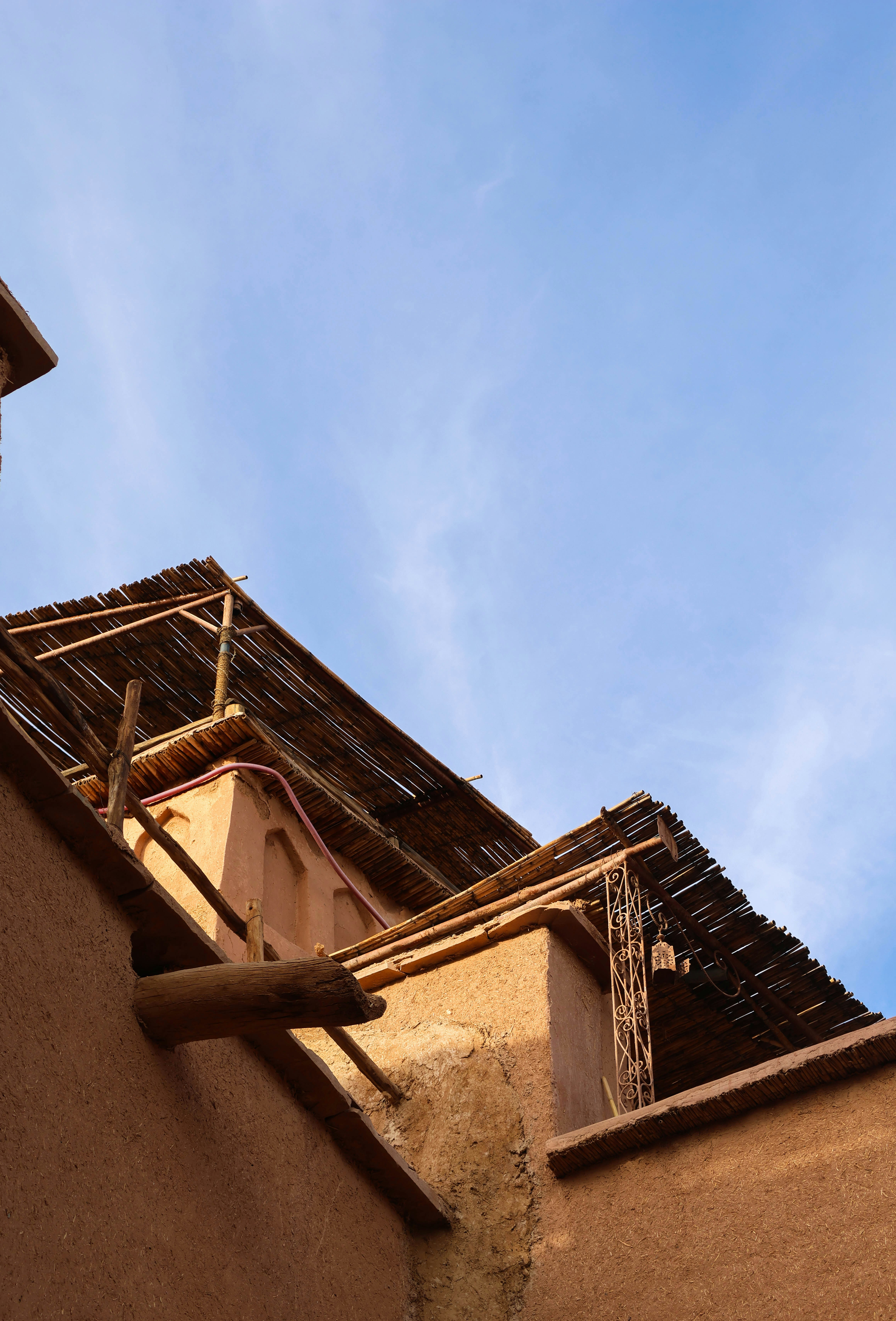 A view of the roofs of houses in Aït Benhaddou