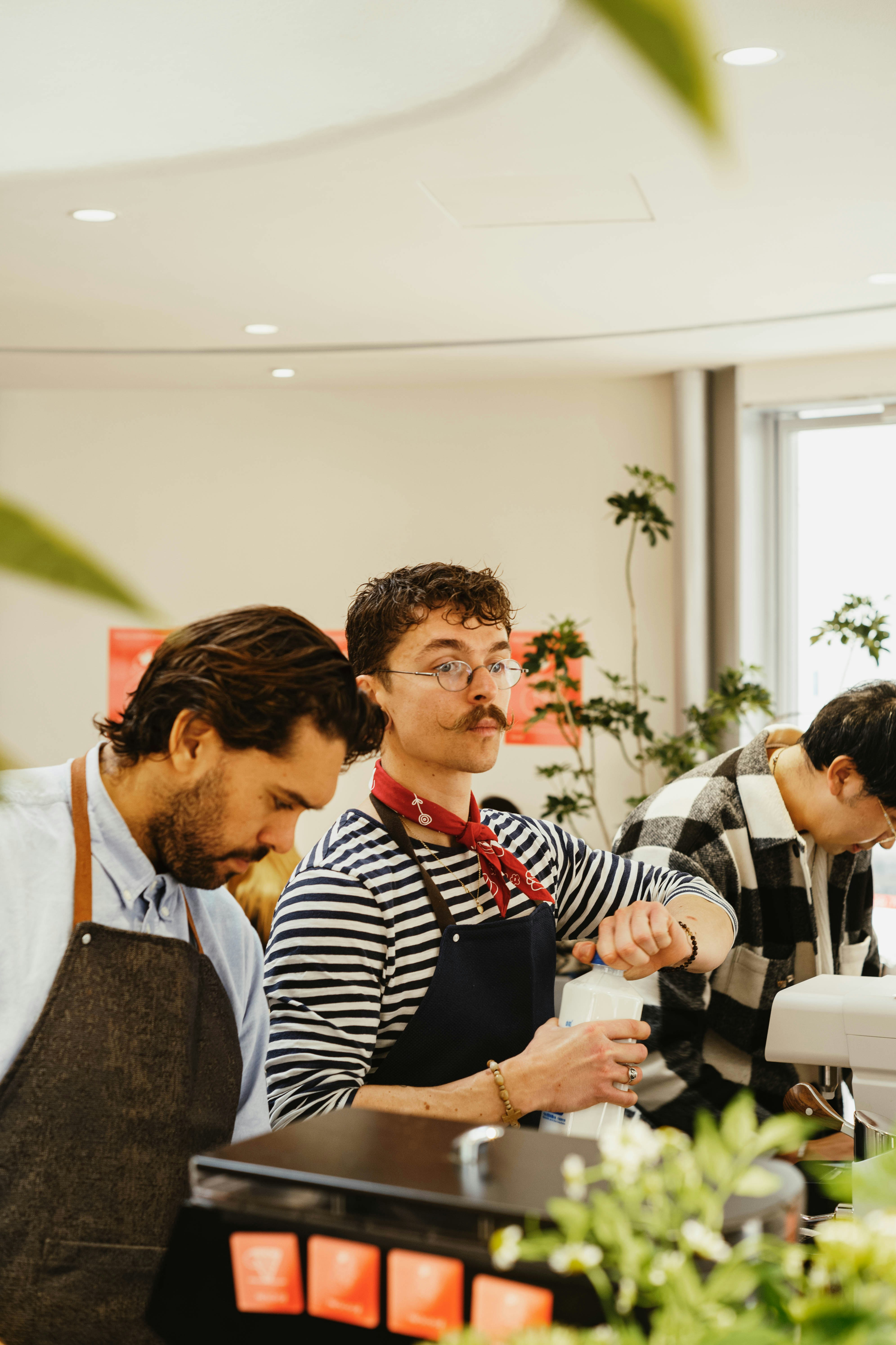 Aprons, Steam, and Focus: The Striped Barista in a Hands-On Café Workshop