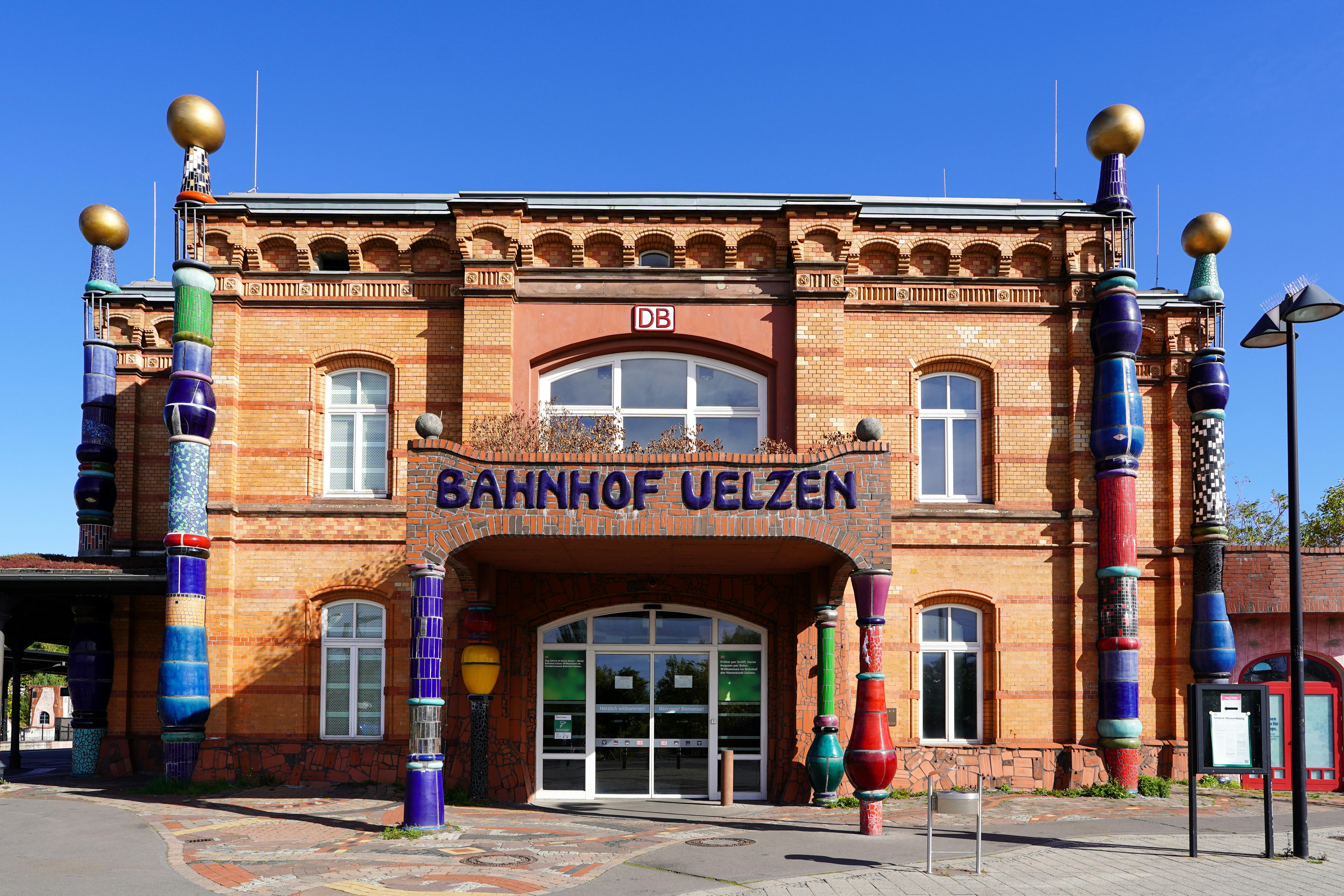 Colorful Pillars Frame the Brick Bahnhof Uelzen