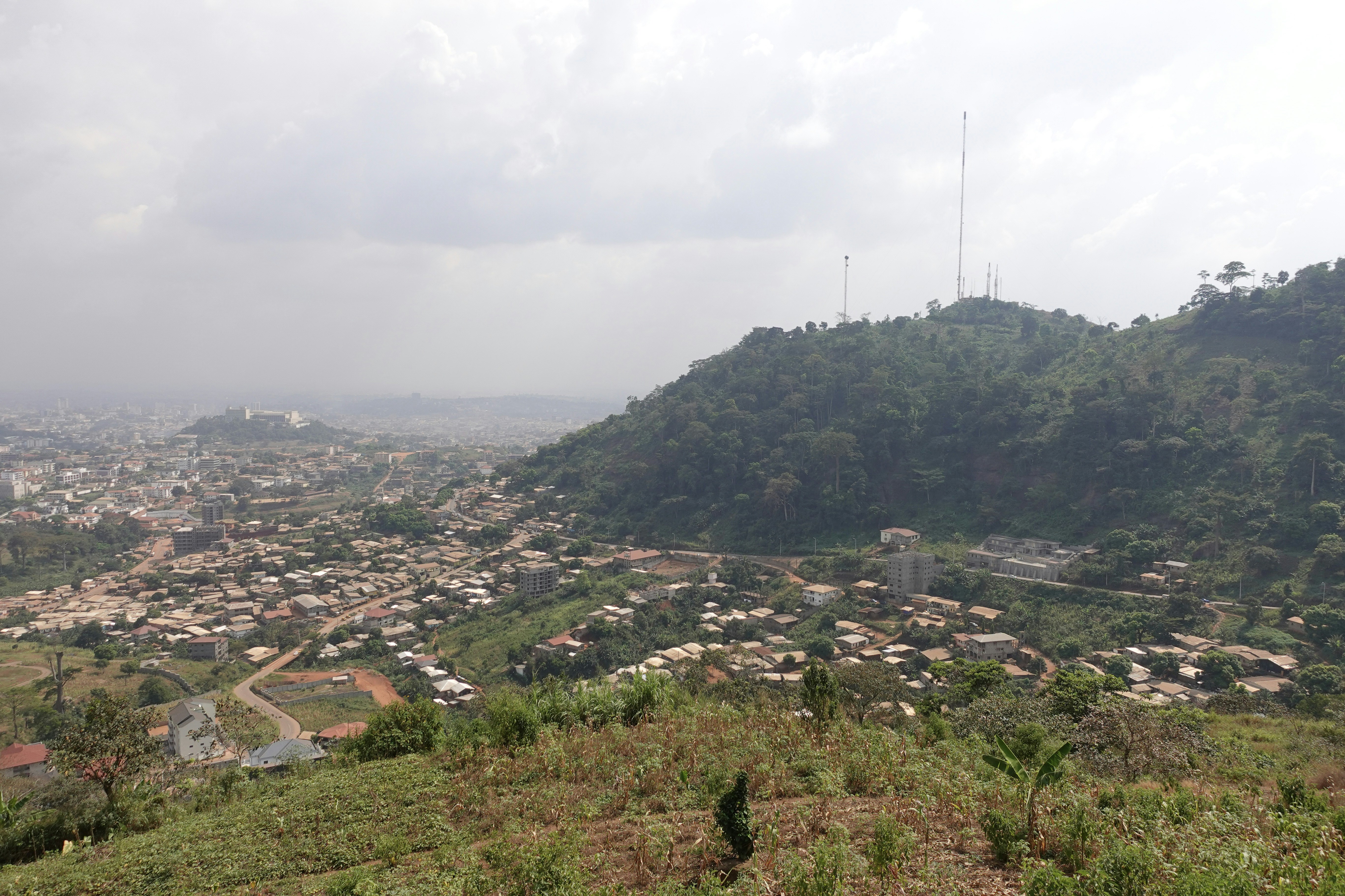 Photo by Emmanuel Mbala with Sony ZV-1