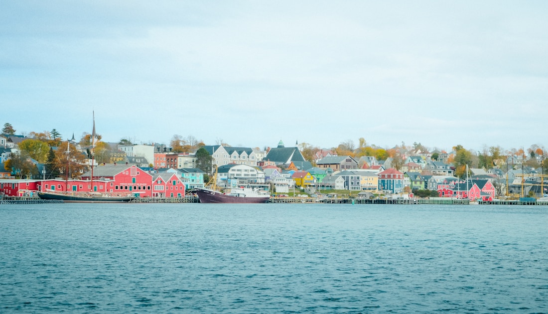 South Shore Nova Scotia Travel Guide — Lunenburg, Oak Island & Peggy's ...