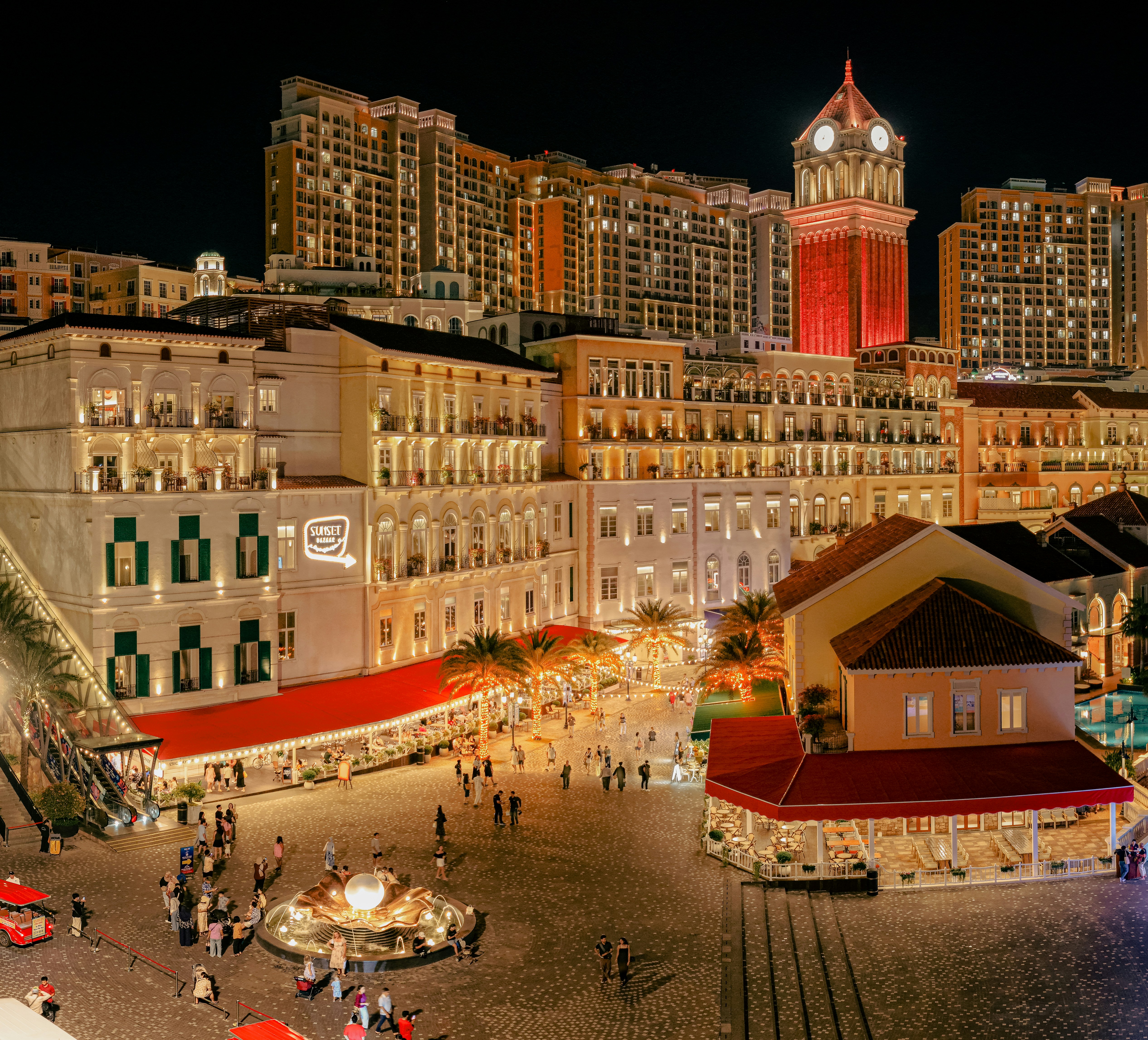 Pearl Square in Sunset Town