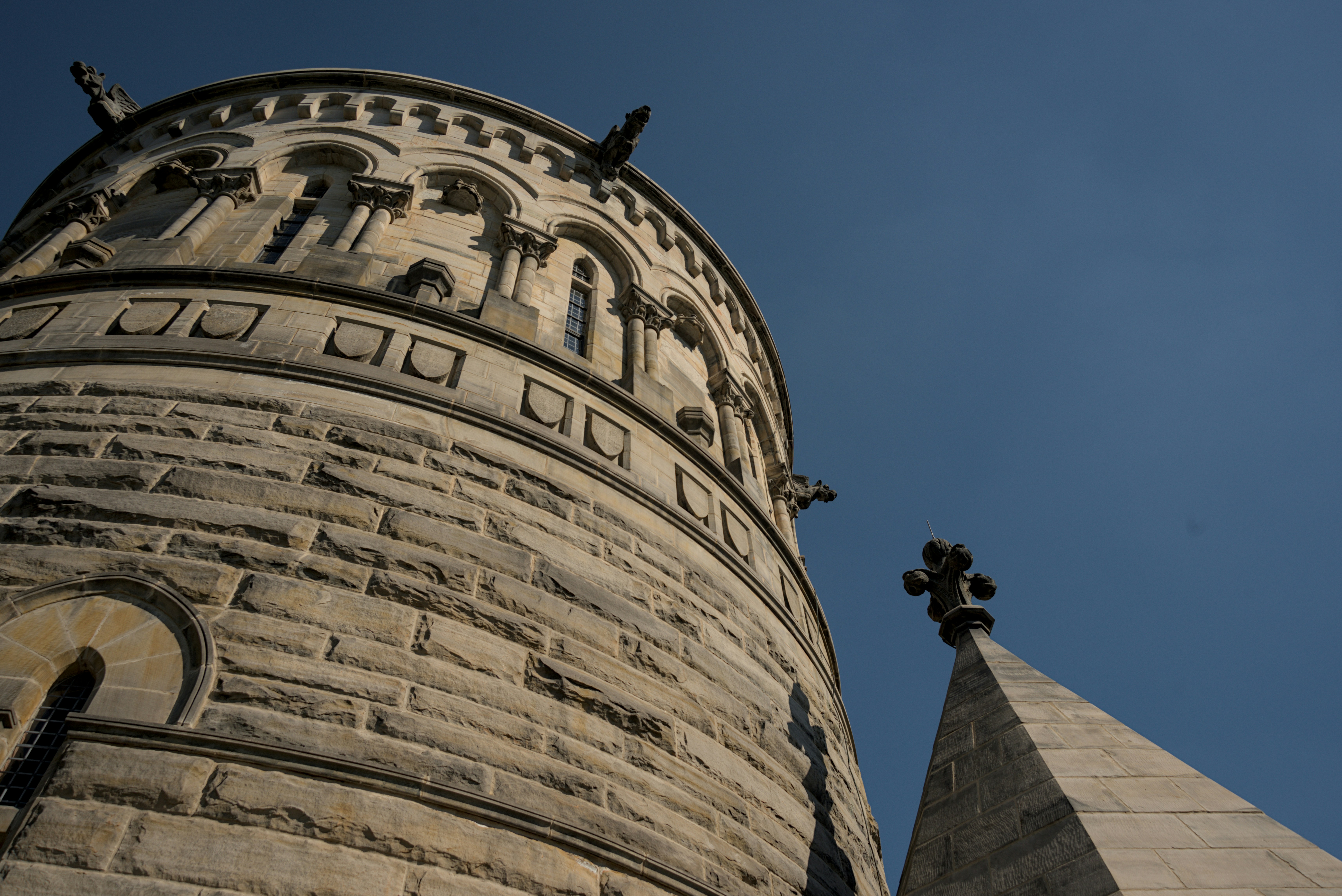 Curved Fortitude: A Romanesque Cylinder Reaches the Sky