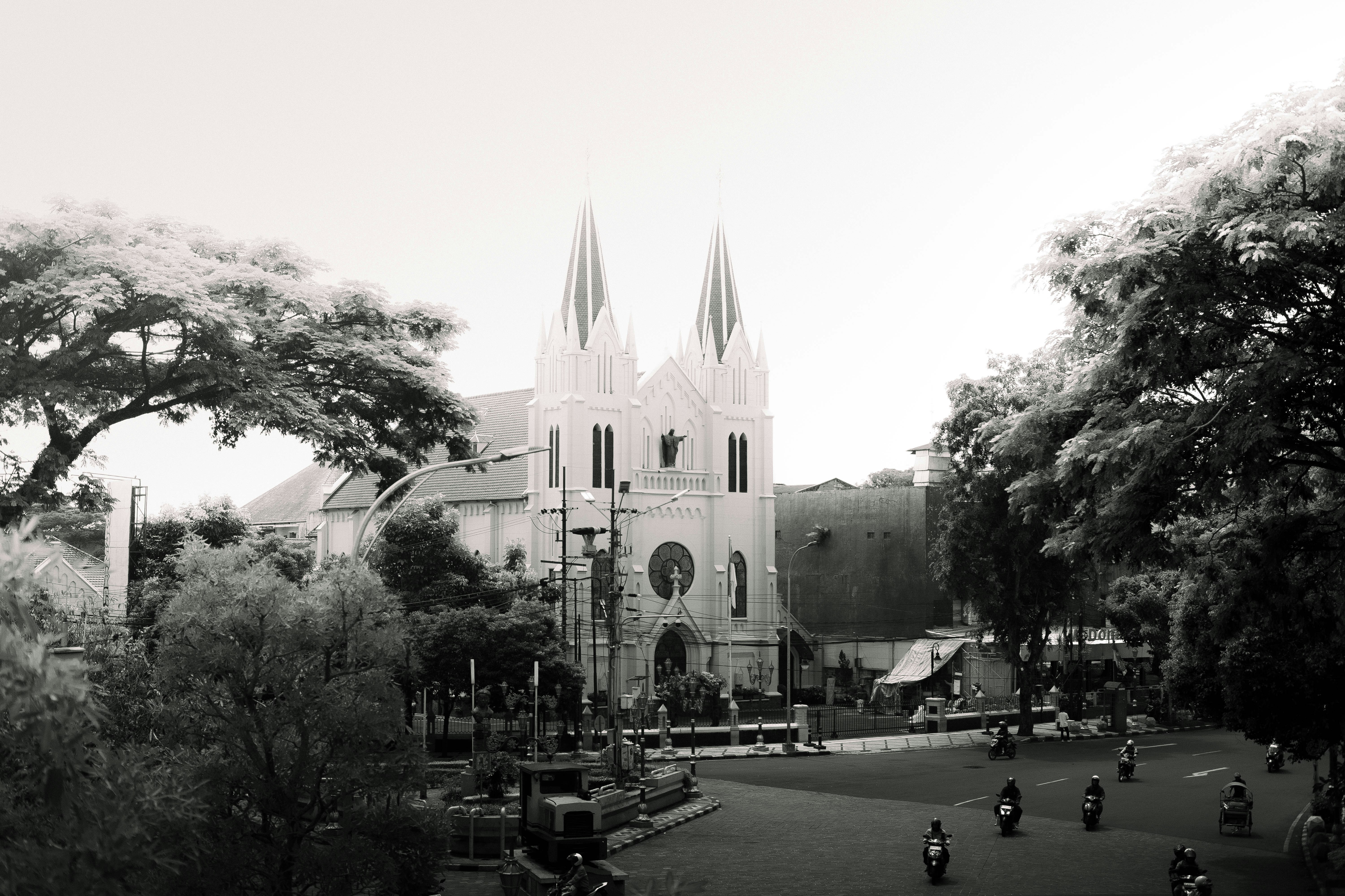 Twin Spires in Quiet Light: A Monochrome City Church Portrait