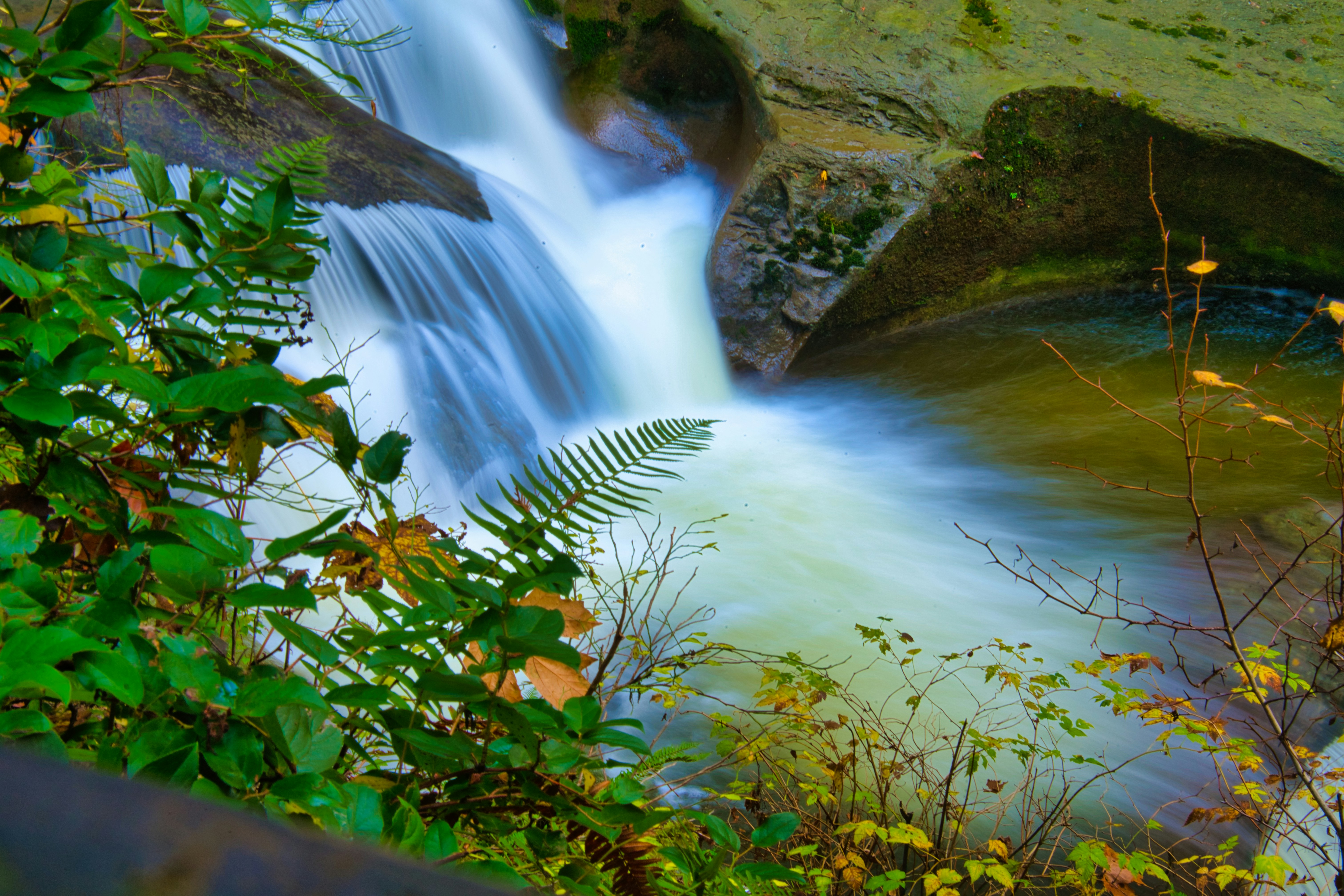 CLIFF FALLS KANAKA CREEK MAPLE RIDGE BC CANADA LONG EXPOSURE PHOTOGRAPHY