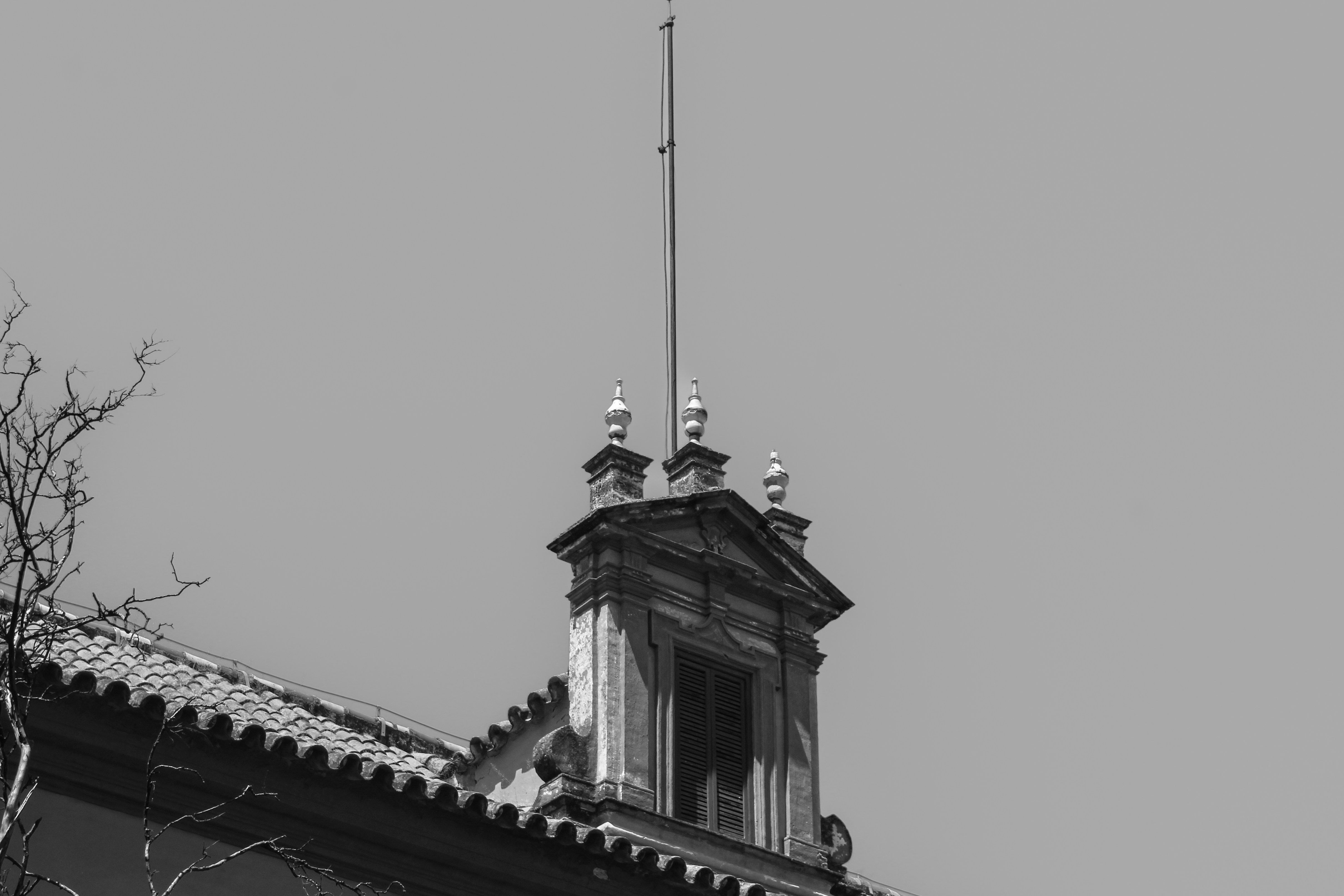 Patio del Crucero en los Jardines del Real Alcázar de Sevilla.