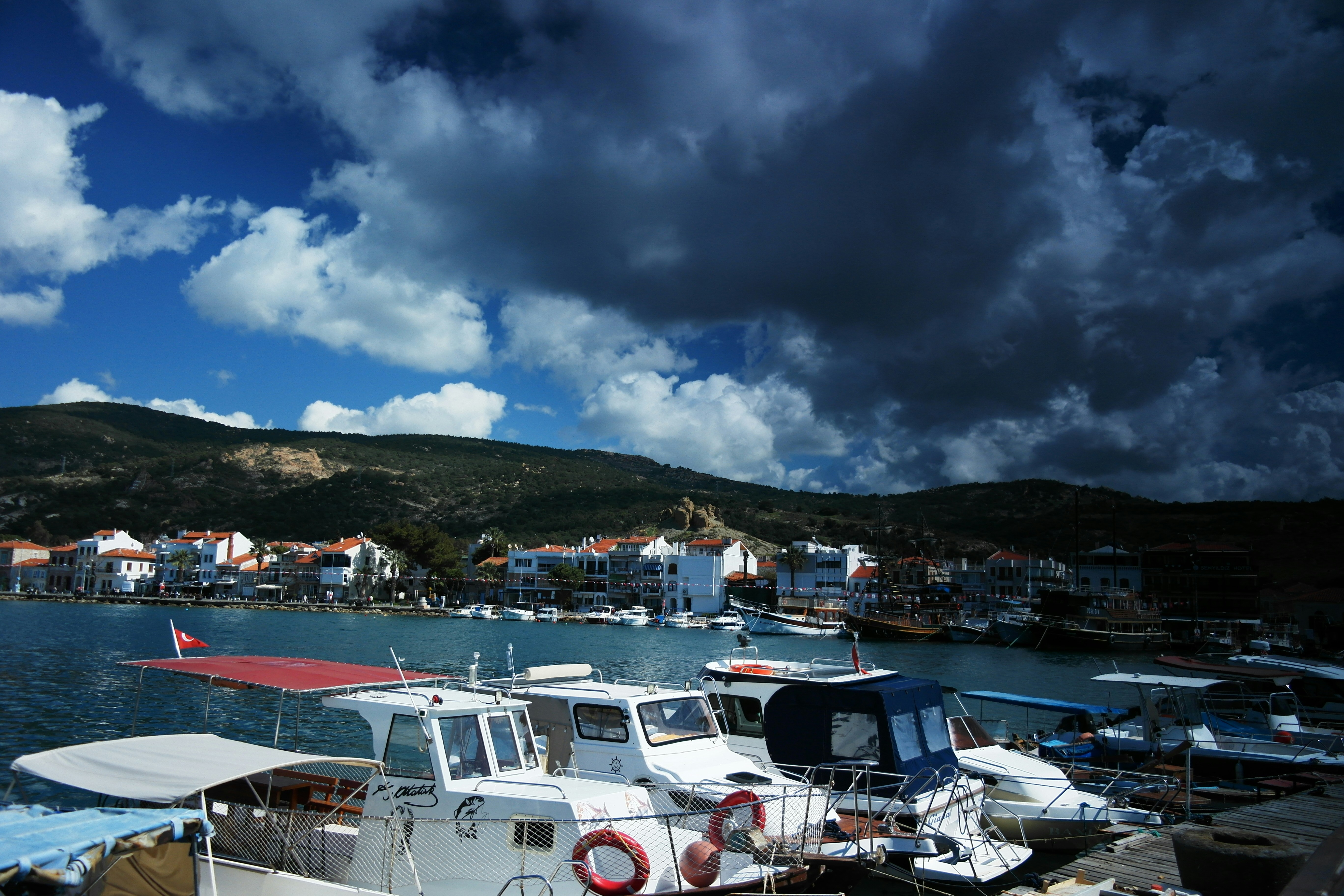 Sample photo from Samsung NX20