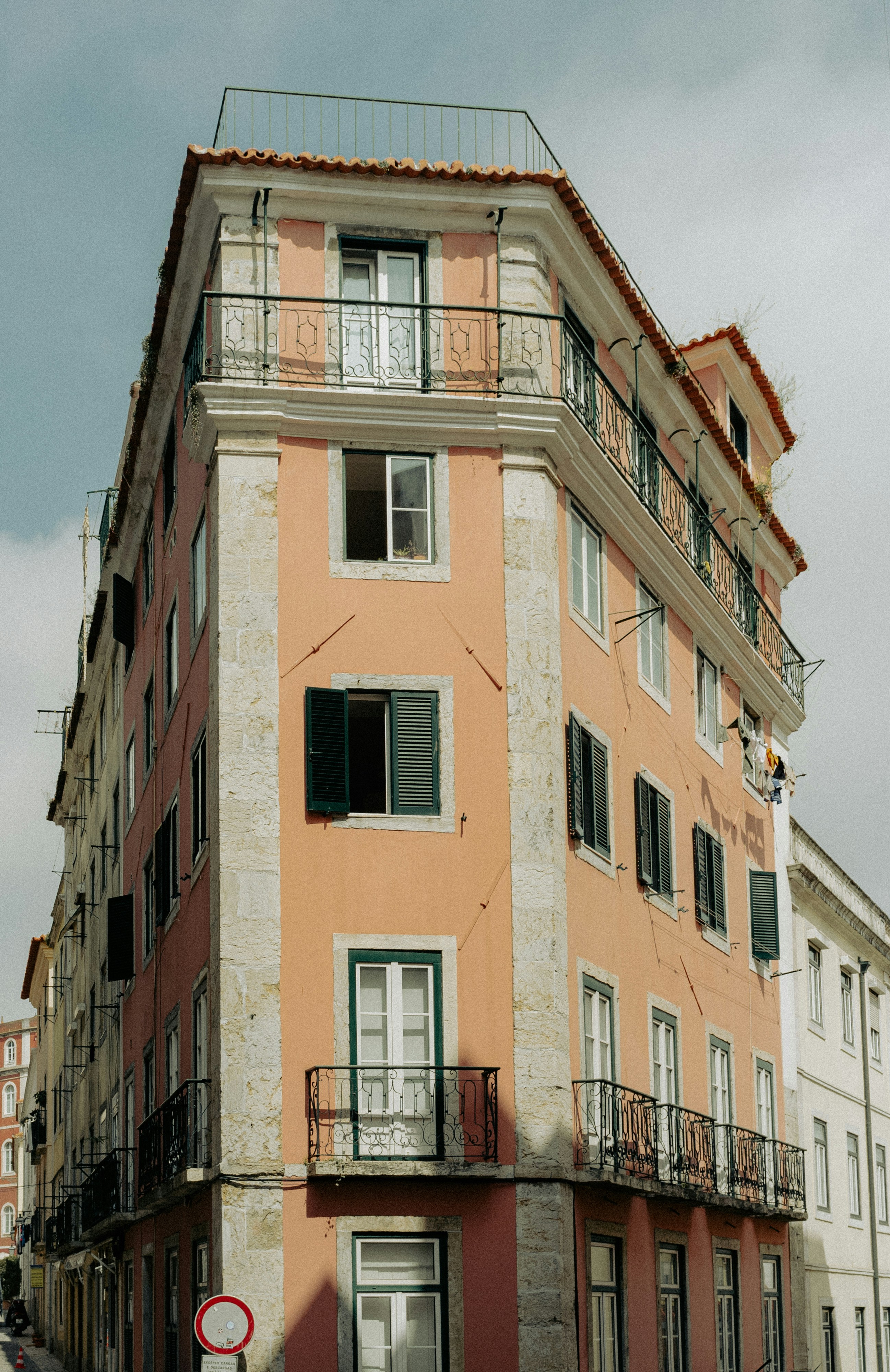 Photo by Mihai Moisa with Fujifilm X100