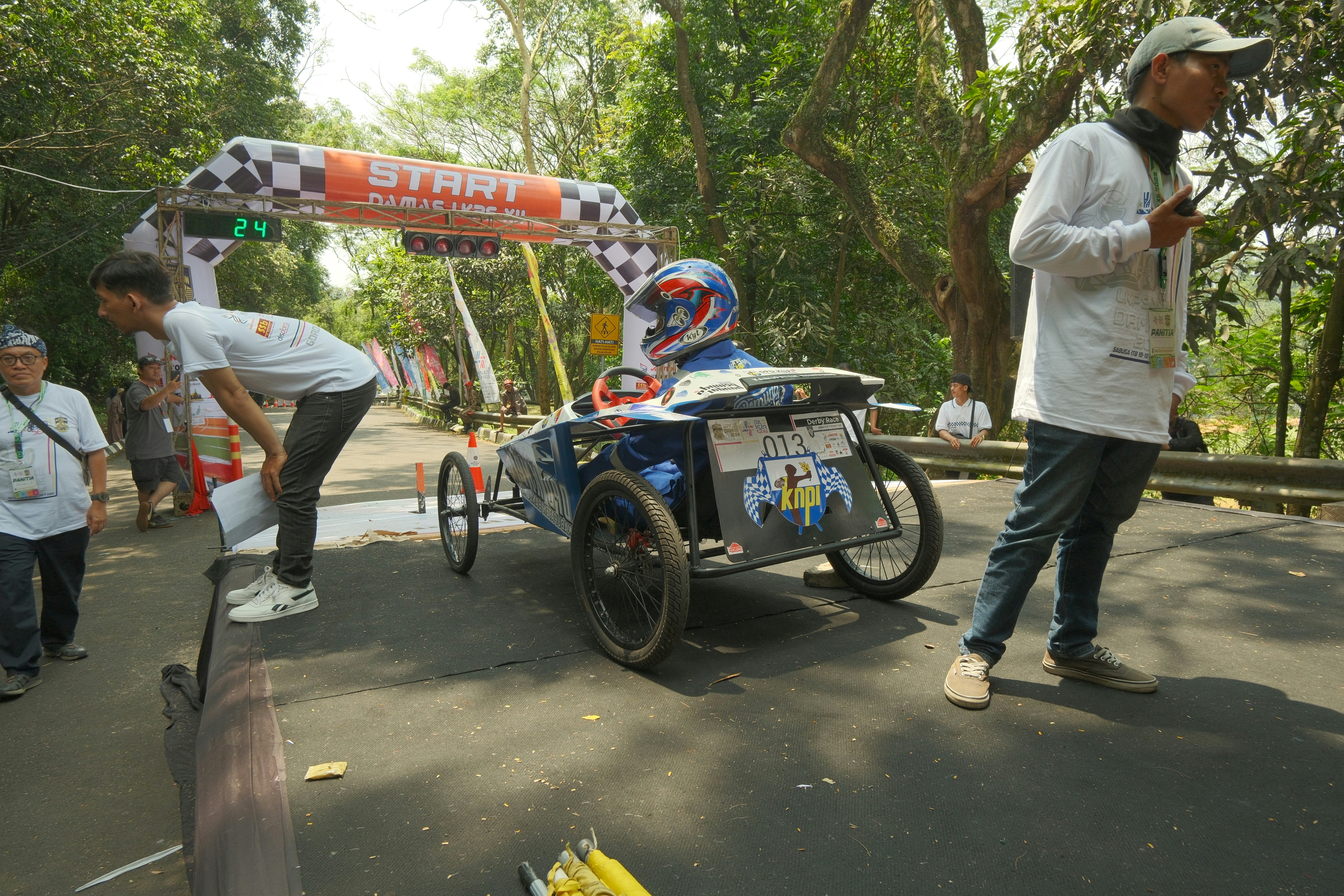 Photo by Fadhlan Hamidy with Fujifilm X-M5