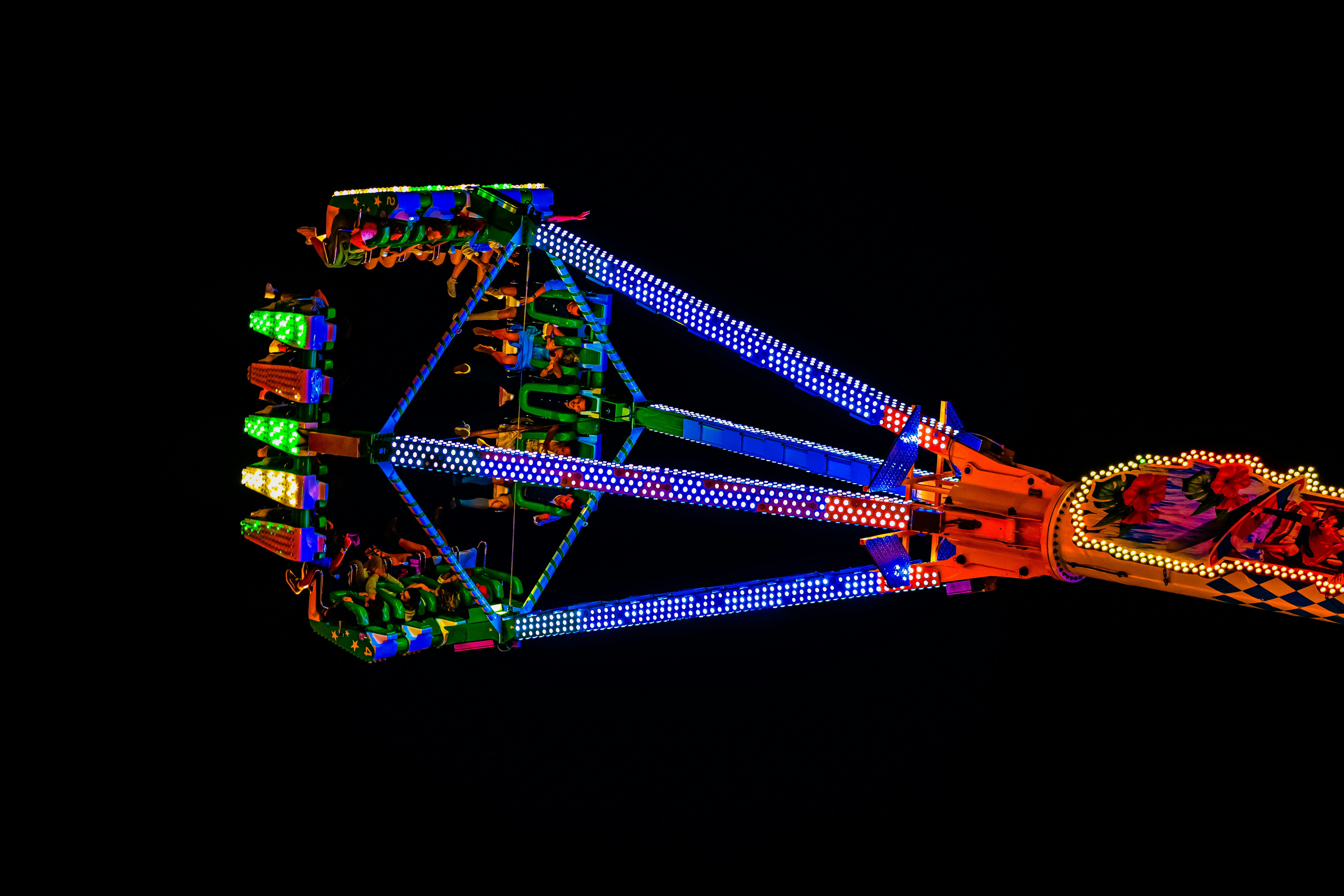 Photo by Jahanzeb Ahsan with Sony Alpha 7 IV