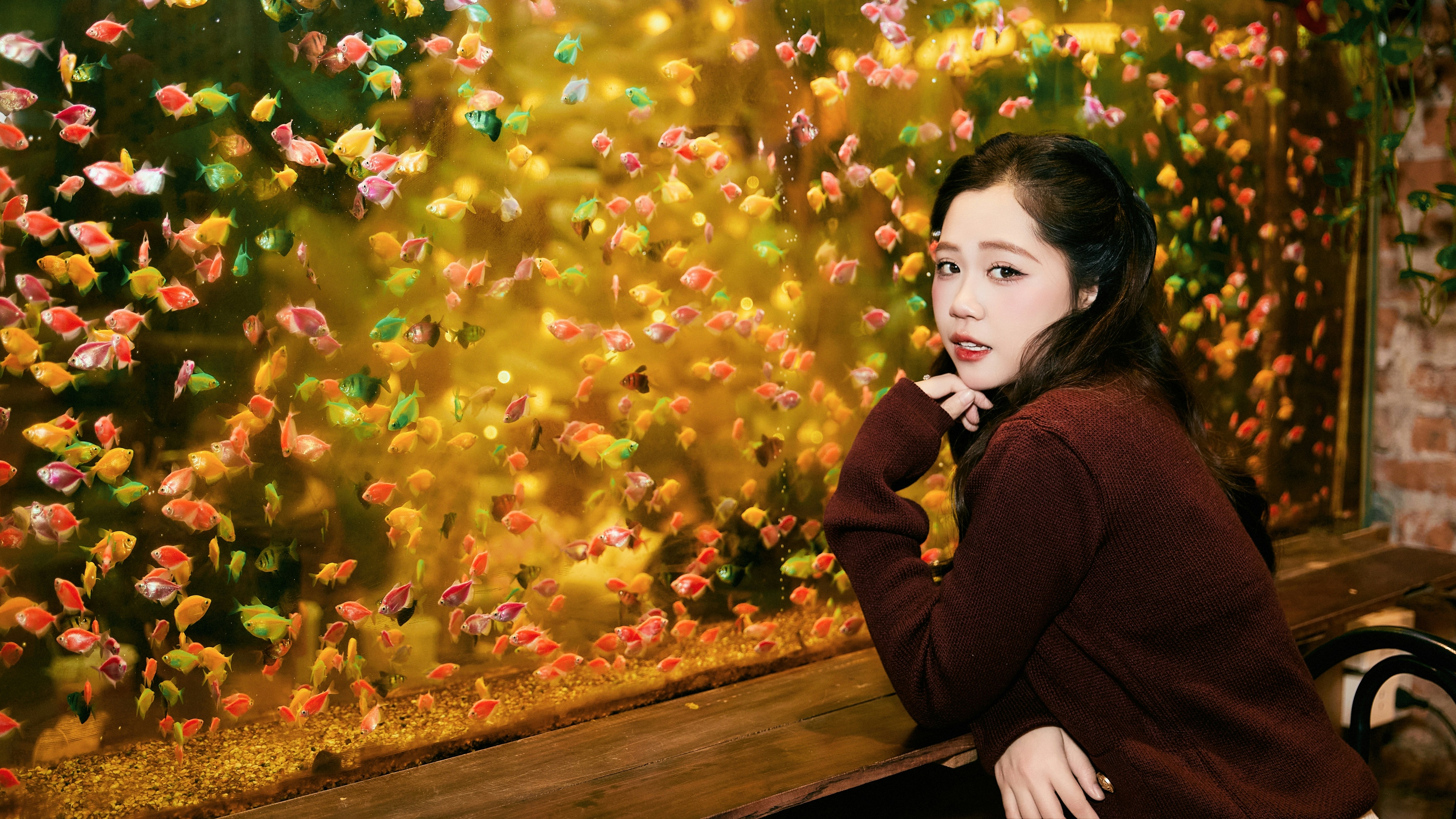 Vietnamese girl posing on Christmas day