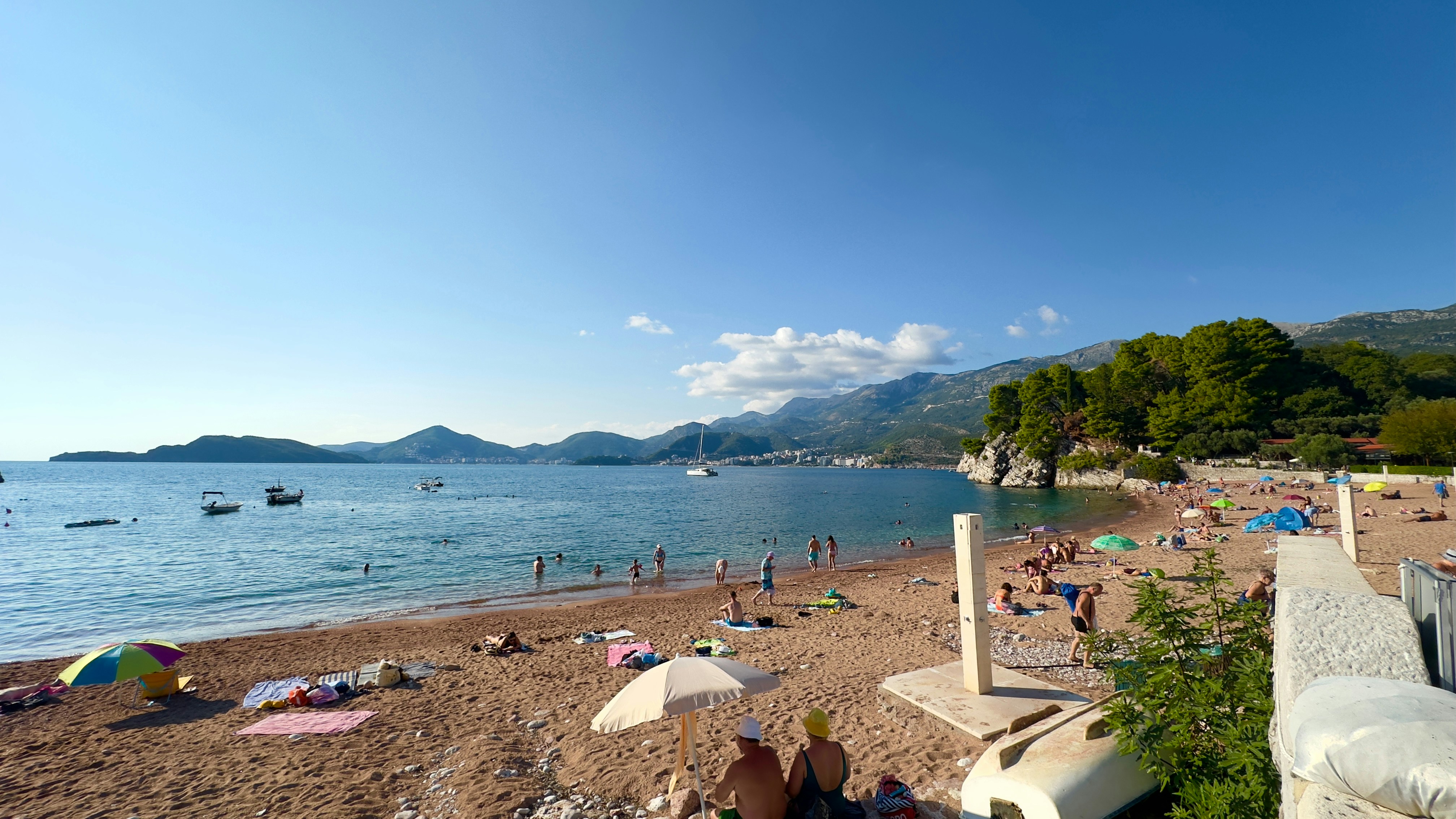 Photo by Efe Simsek with Apple iPhone 14 Pro