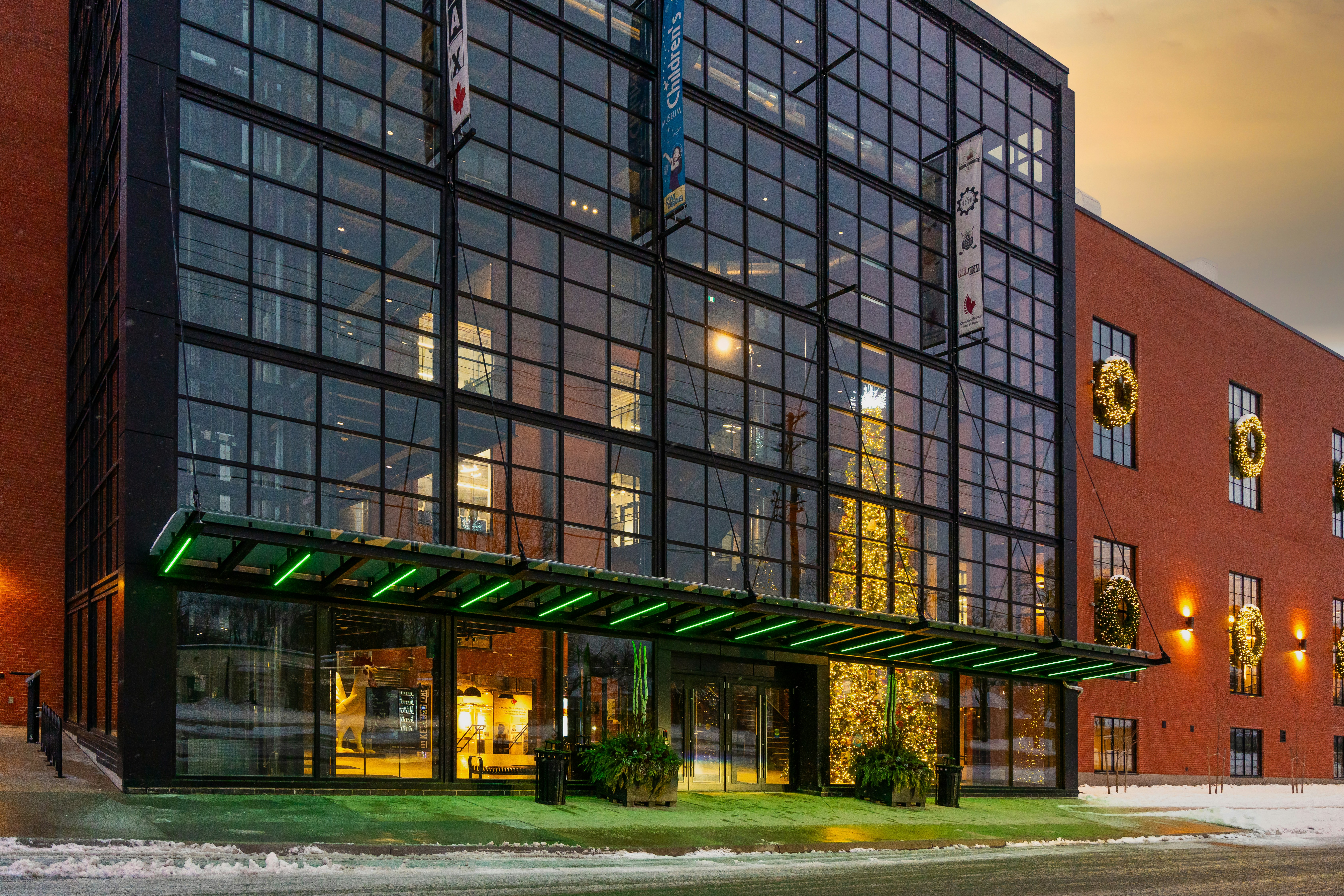 Photo by LEDC with Sony Alpha 7 IV