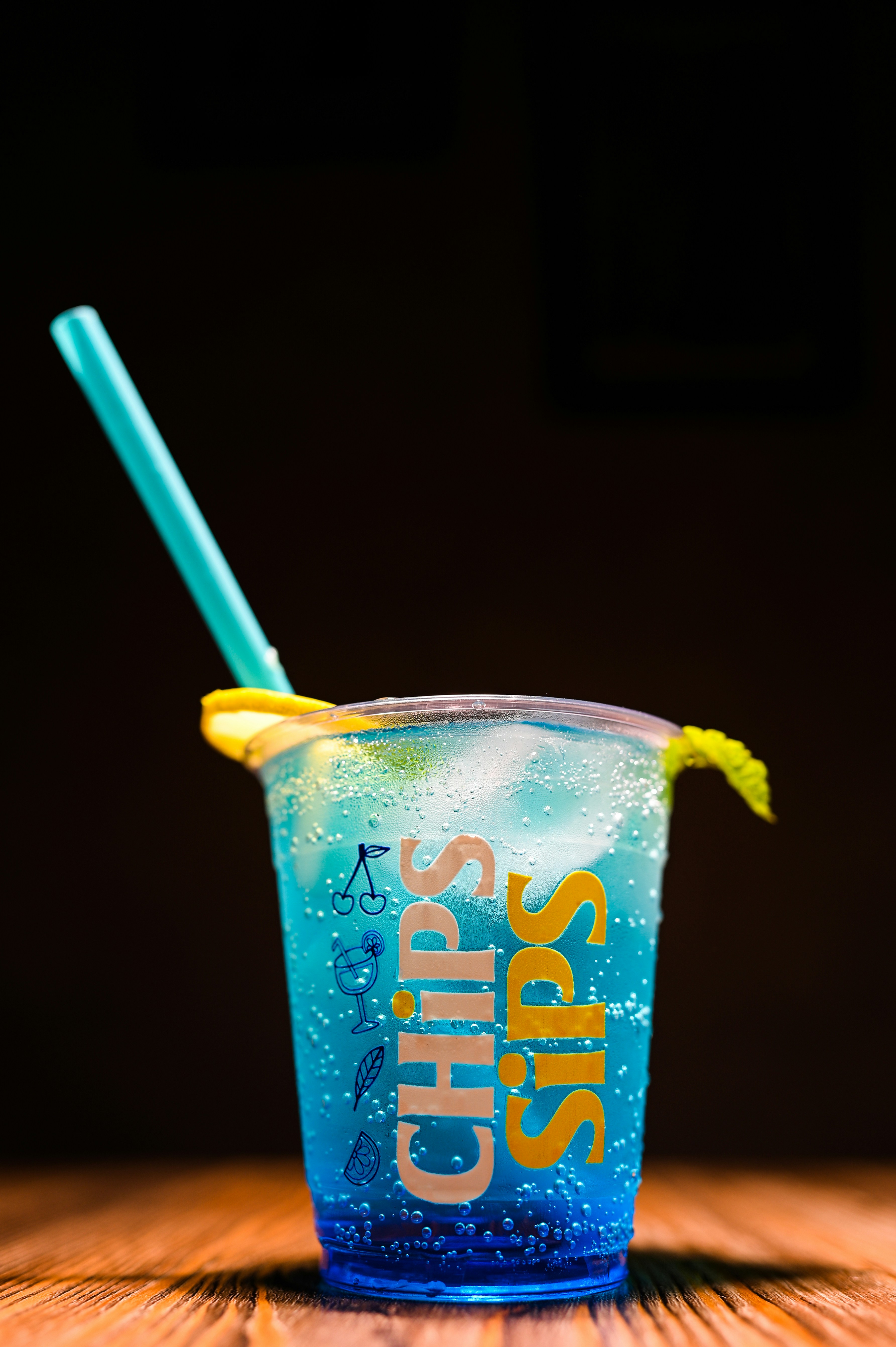 Citrus Blue: A Sunlit Sip at the Edge of Night