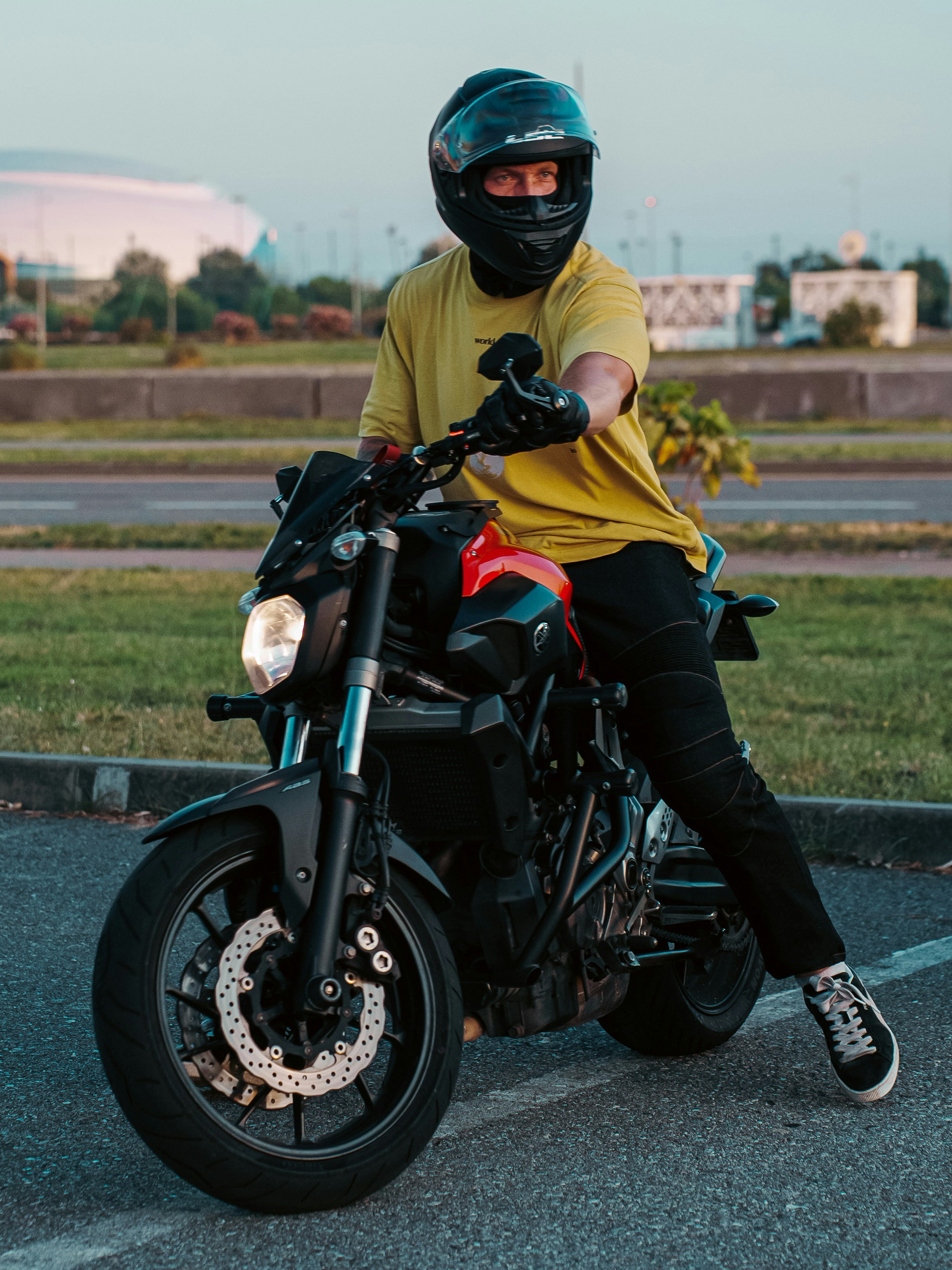 Photo by Ilya Godze with Sony Alpha 7C II