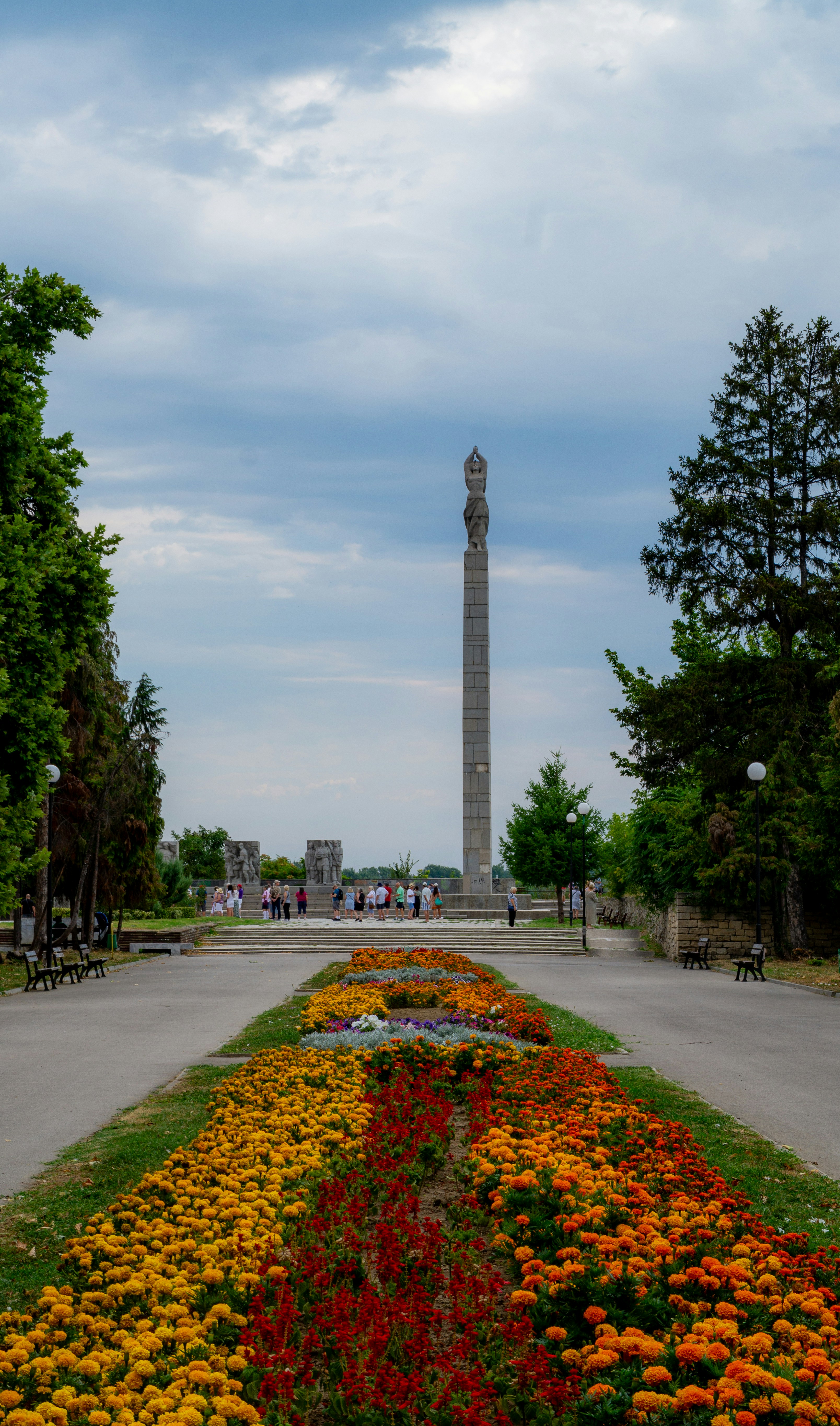 Flower Canal to the Monument: A Green Path to Heritage