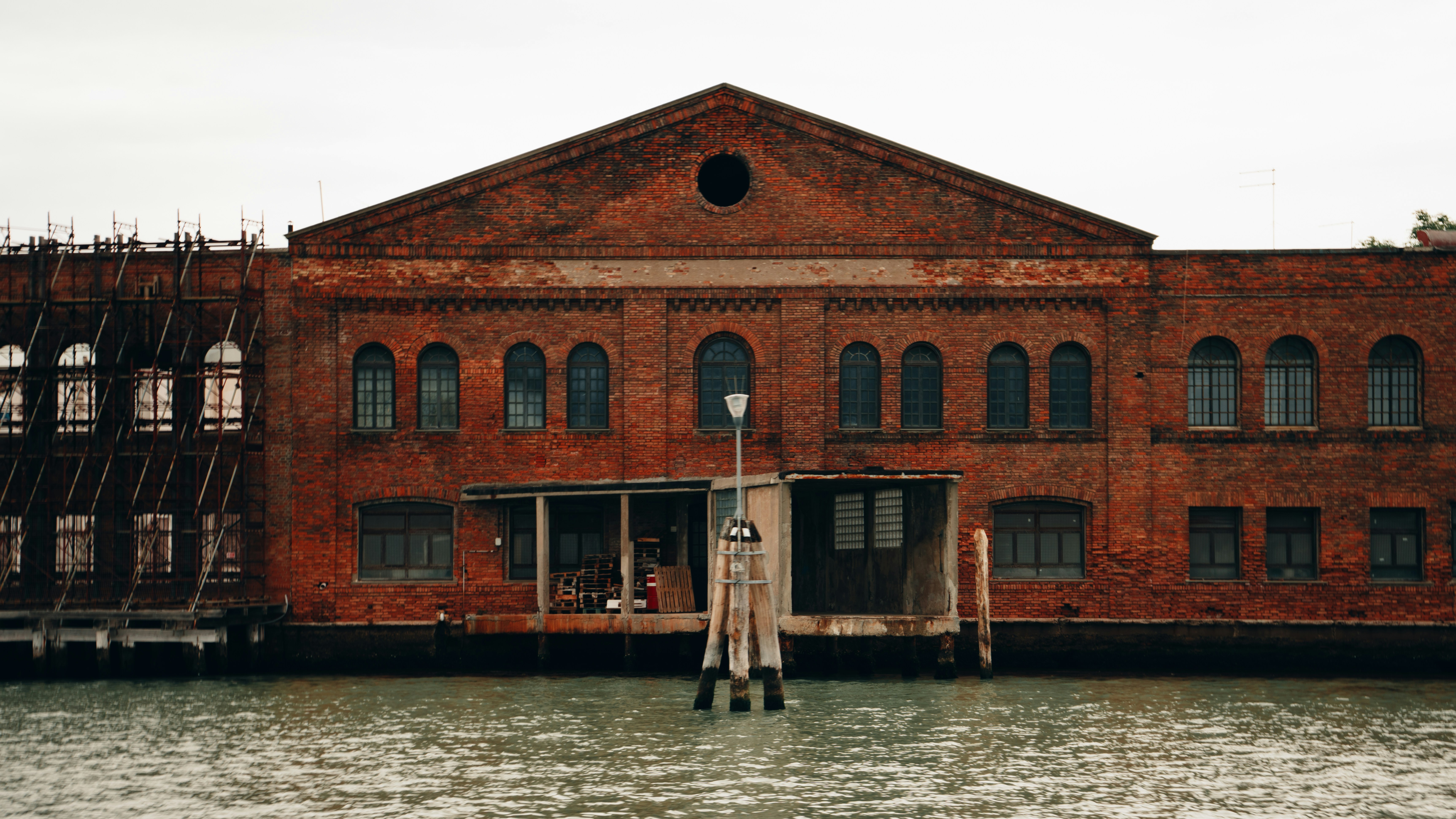 Photo by Denis Bayer with Sony Alpha 7 IV