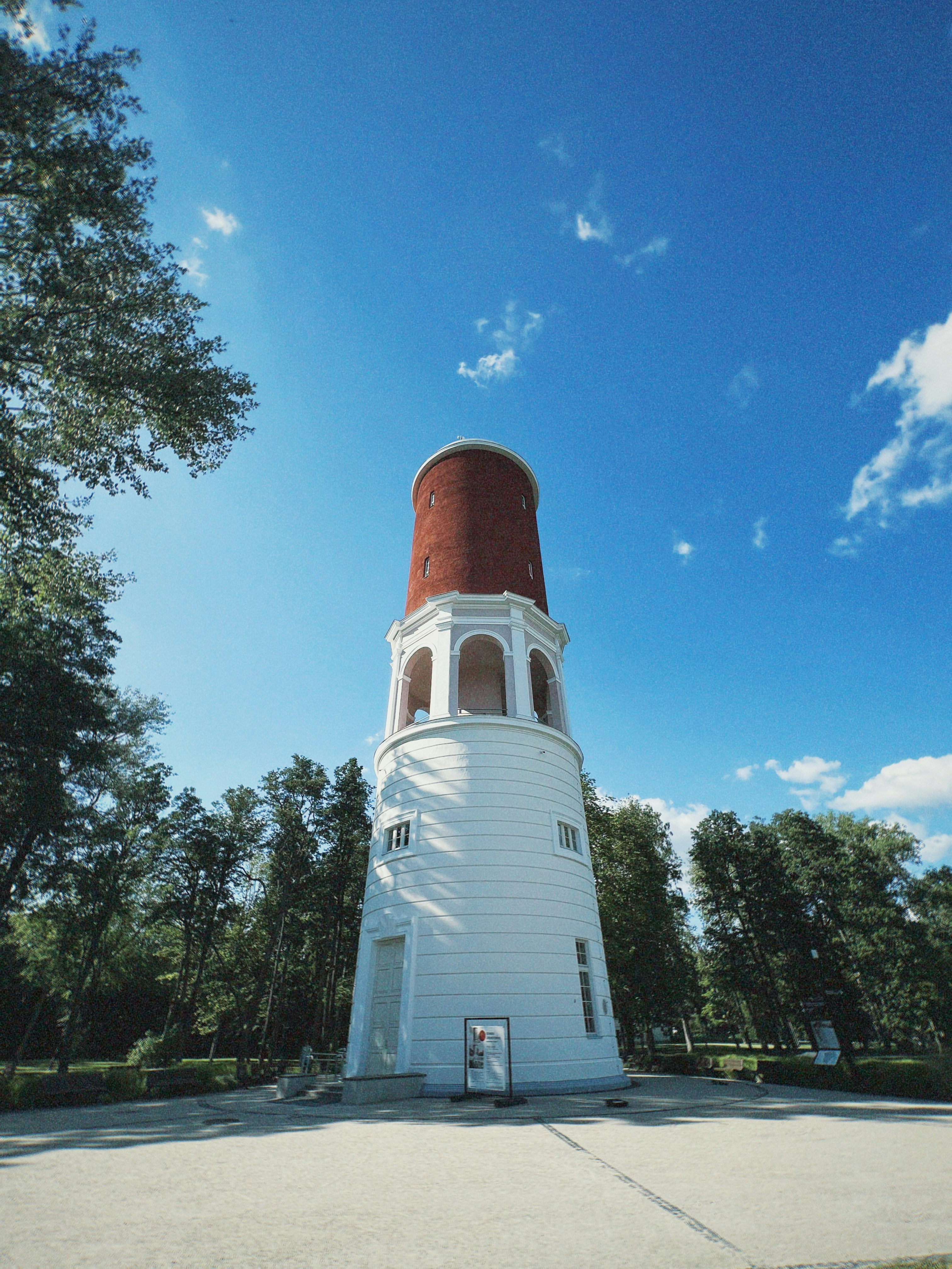 Photo by CARTIST with Apple iPhone 13 Pro