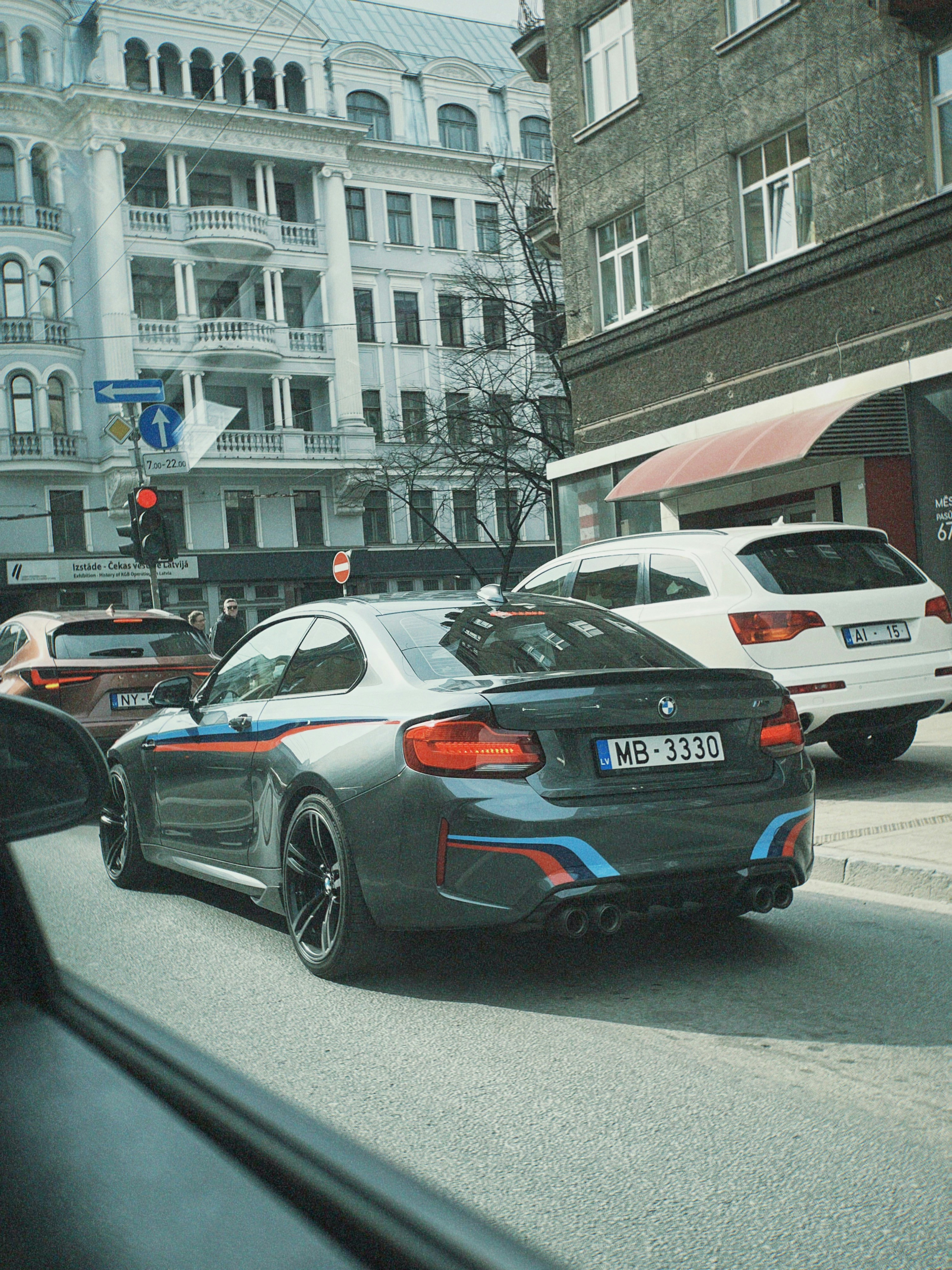 Photo by CARTIST with Apple iPhone 13 Pro