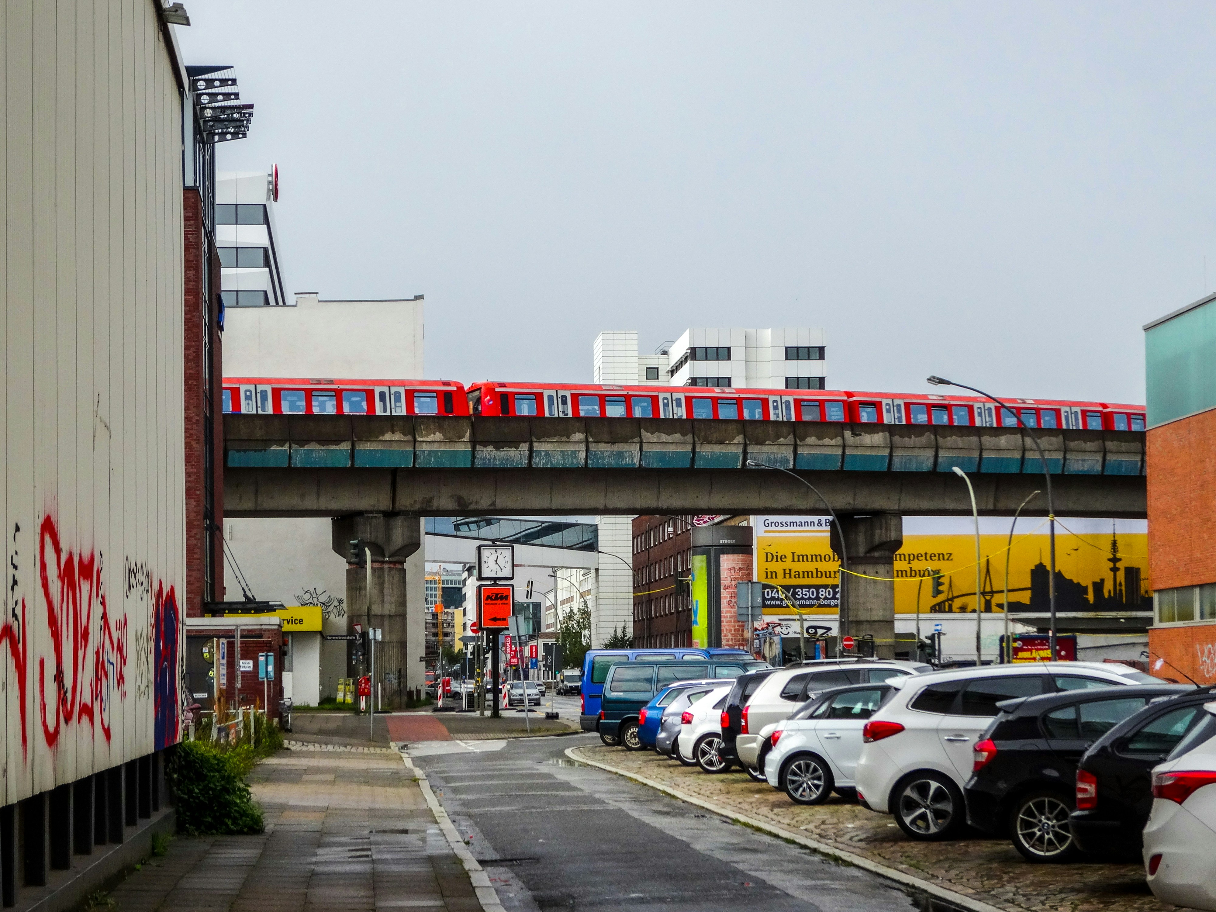 Photo by Nikolai Kolosov with Sony Cyber-shot WX300