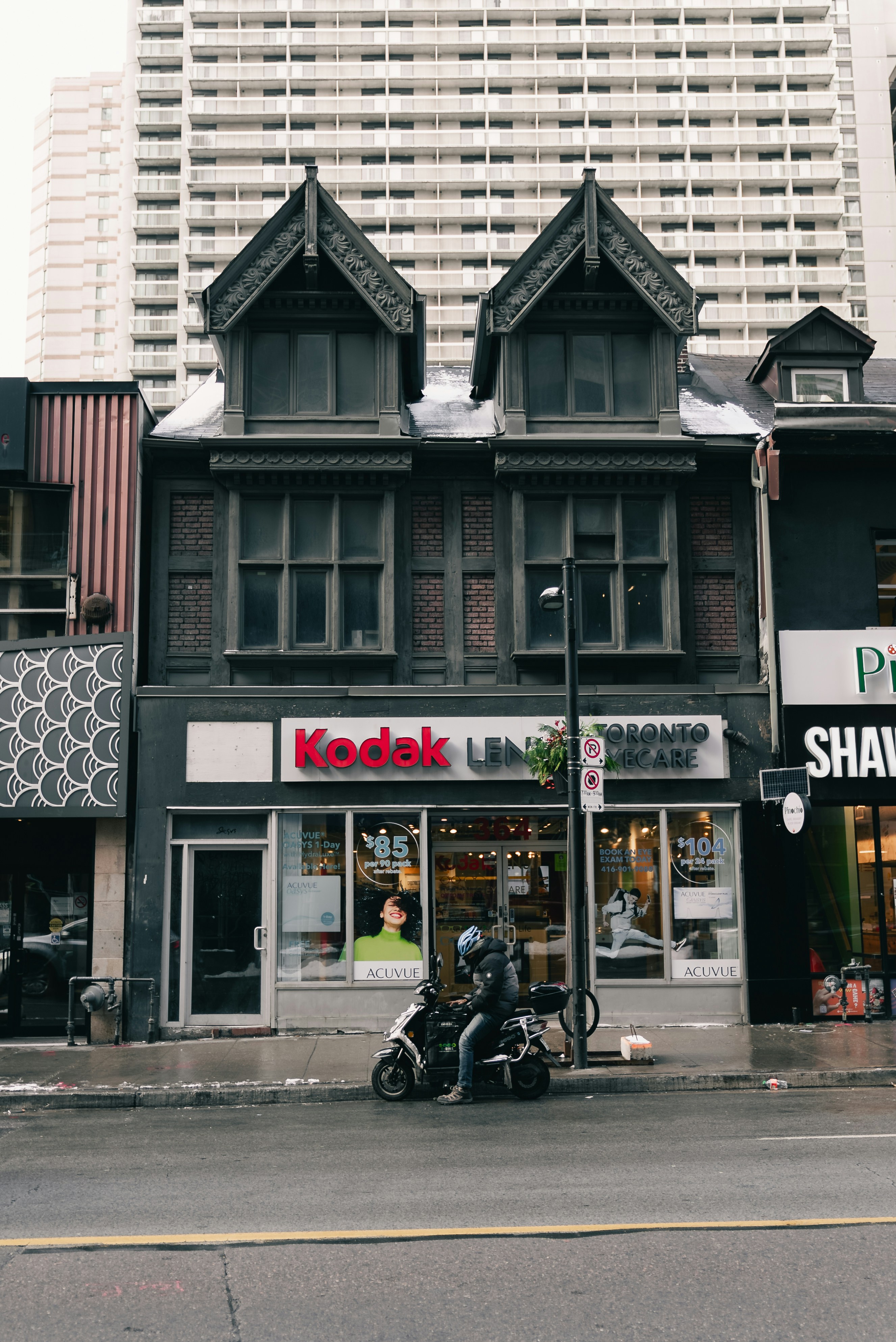 Photo by Erik Mclean with Sony Alpha 7S III