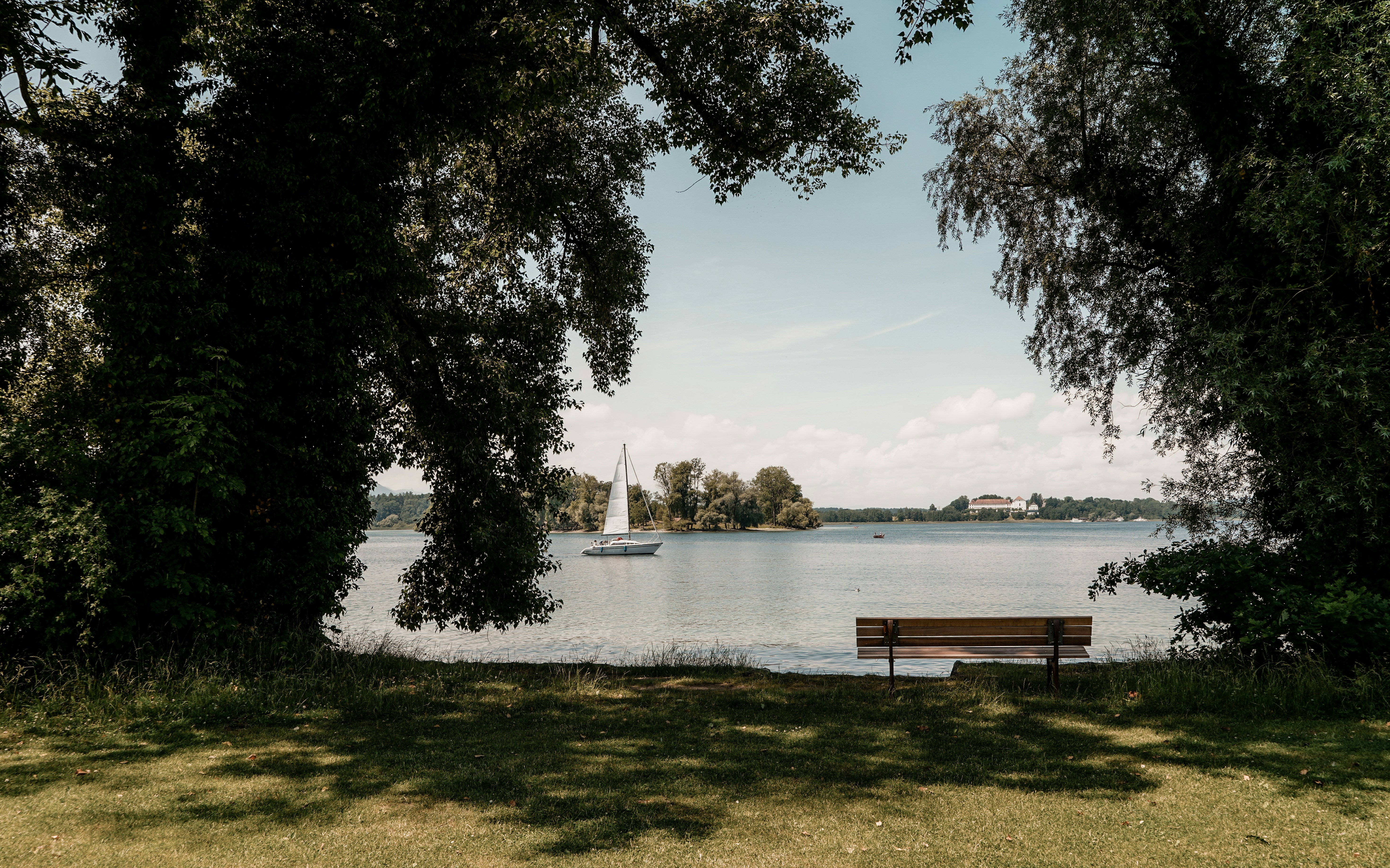 Photo by Wolfgang Weiser with Sony Alpha 7 III