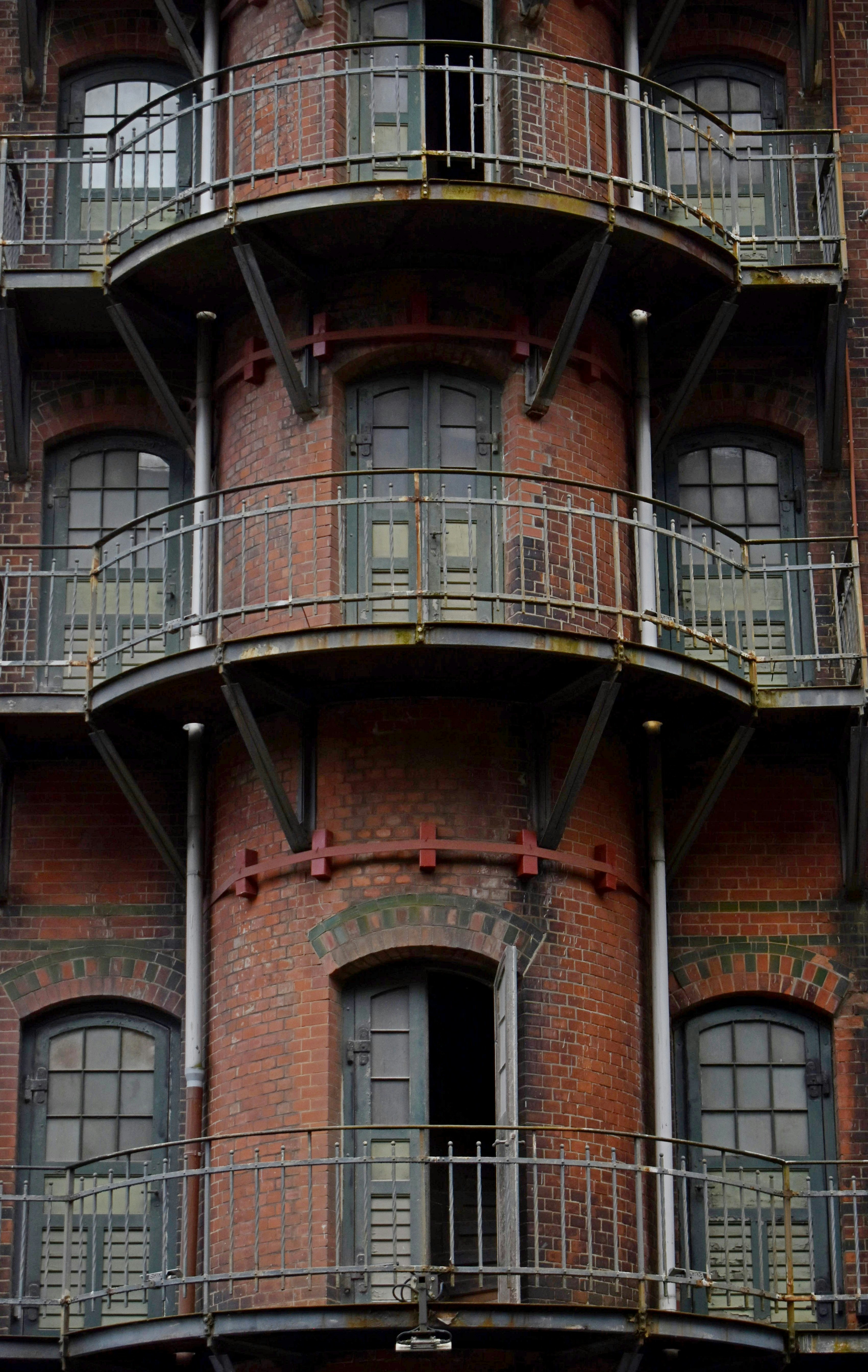 Brick Towers: A Vertical Facade of Circular Balconies