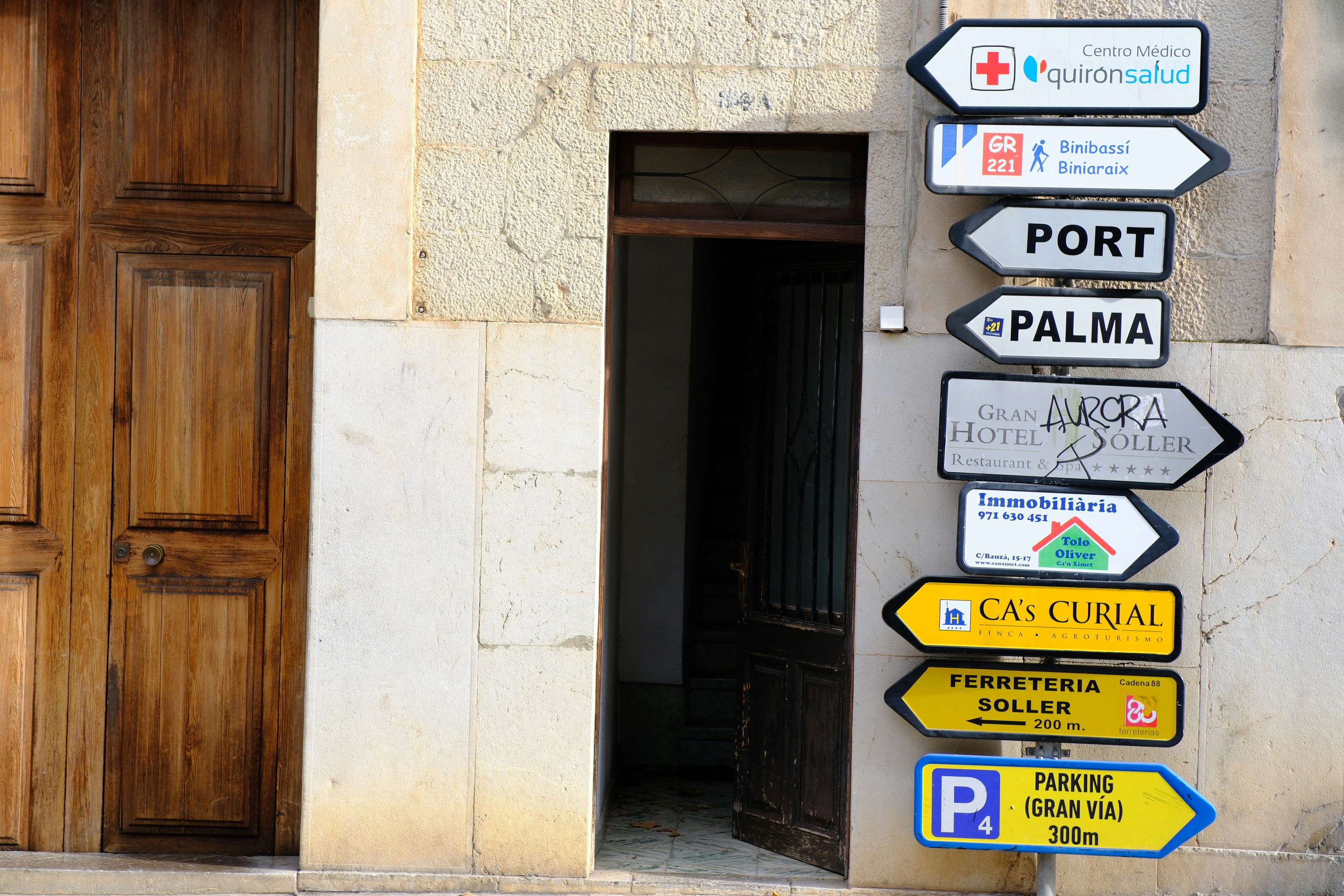 Photo by Sascha Braun with Fujifilm X-M5