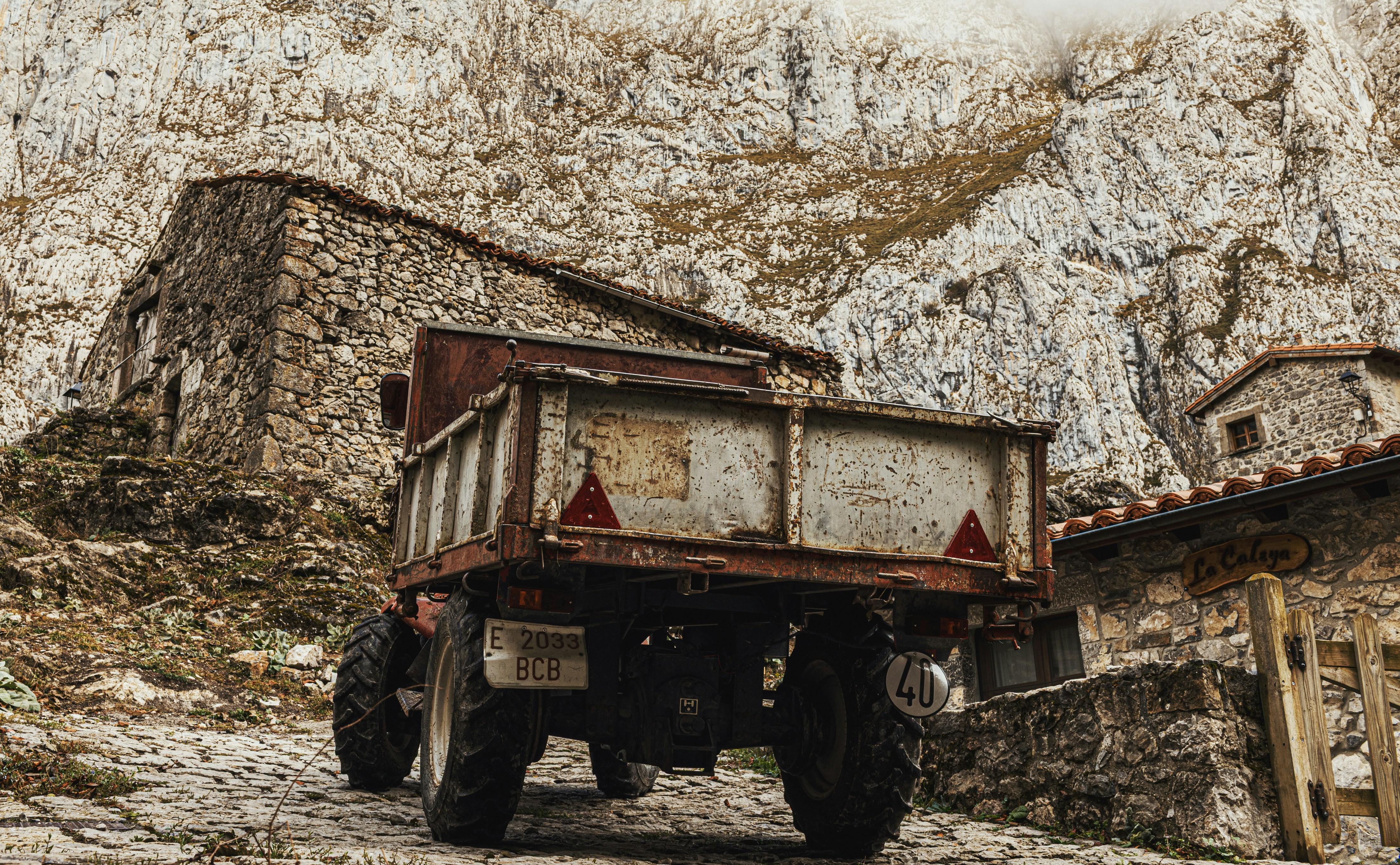 Dusty Mountain Dump: A Quiet Tracked Caravan in a Rugged Quarry