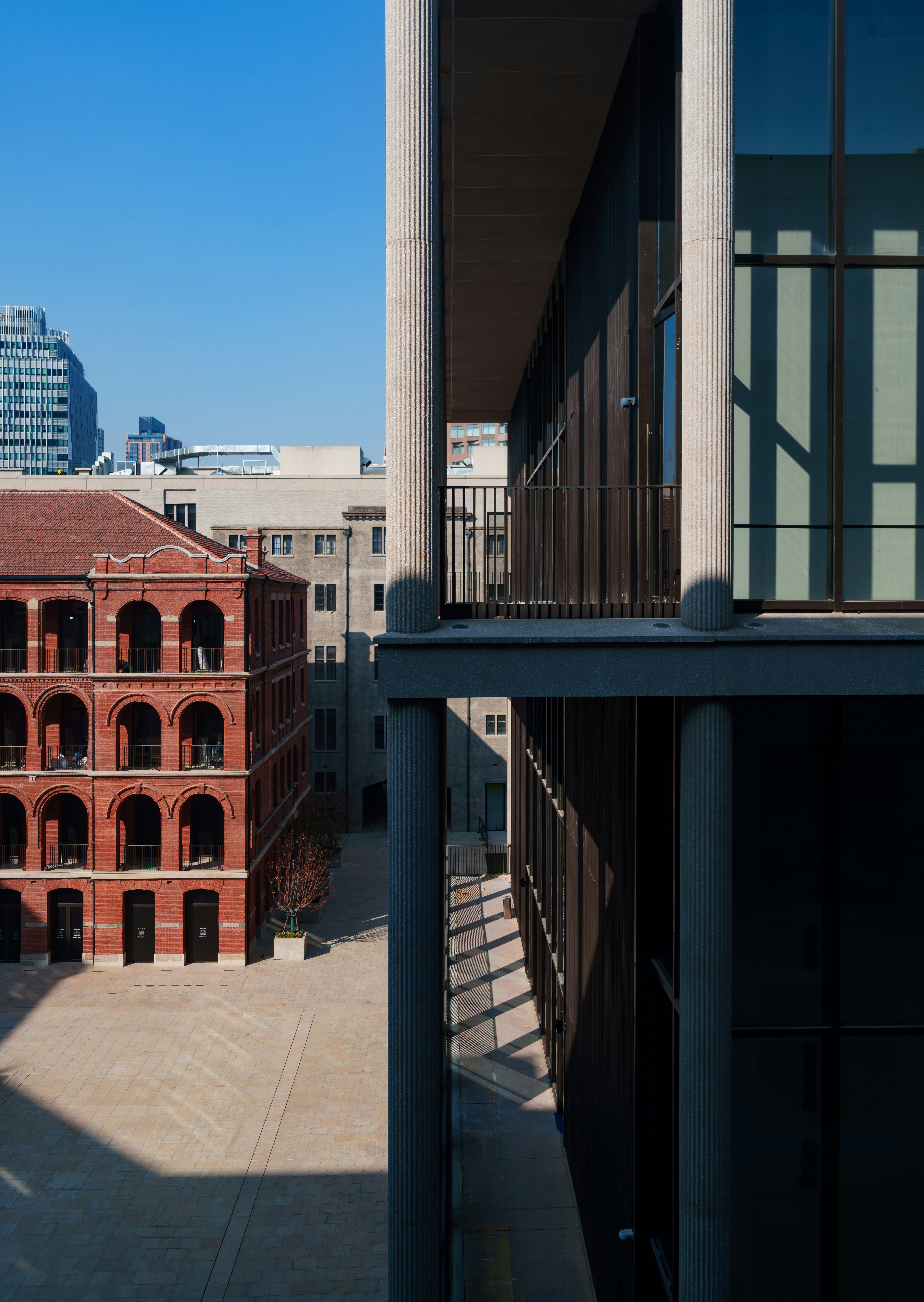 THE BUND · CITY HALL PLAZA