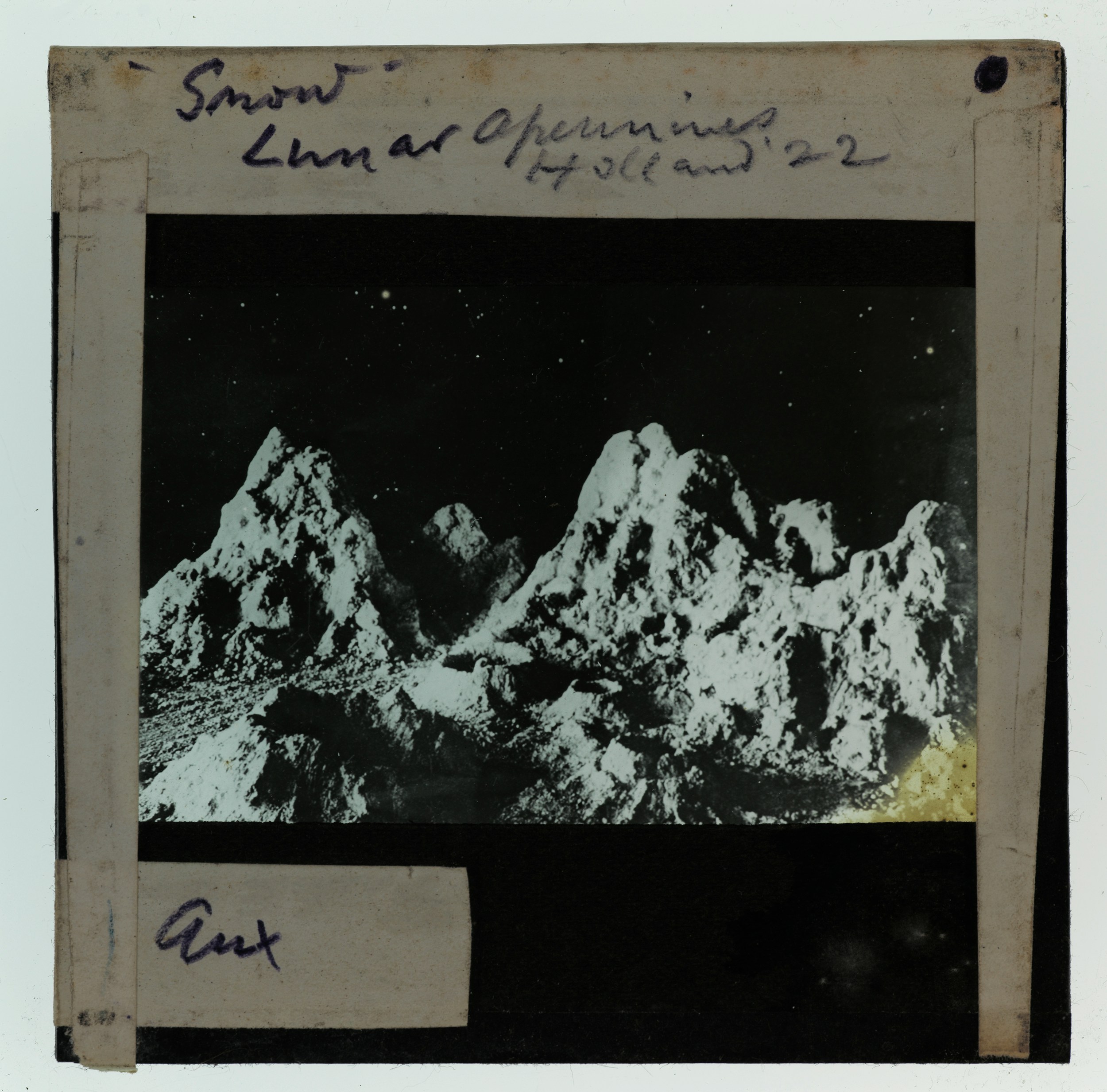 Moonlight on Alpine Echoes: A Framed Snow-Capped Range Snapshot