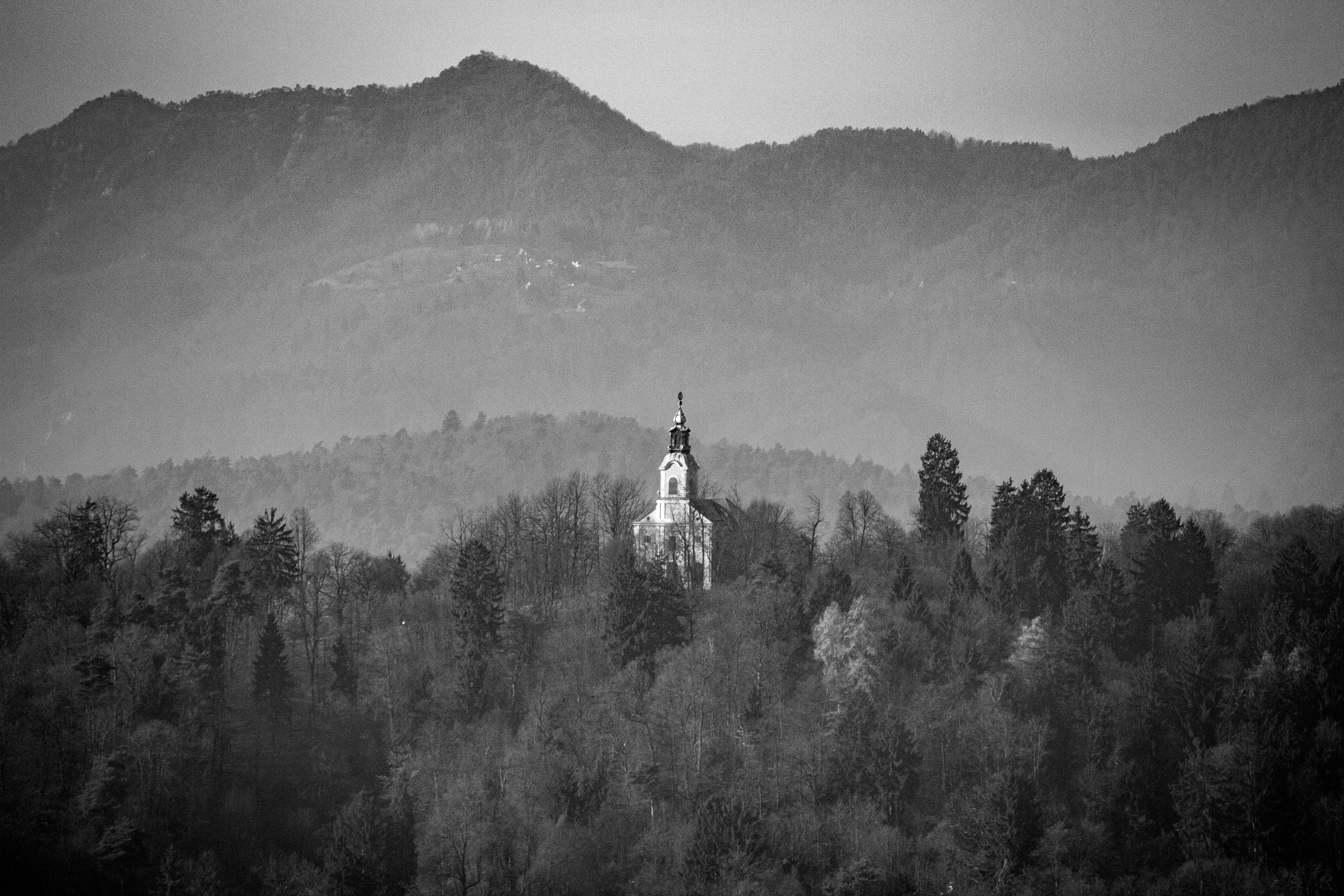 Church of Virgin Mary's Visitation viewed from Castle Tower 2500m (Lubiana, SLO - 2025)