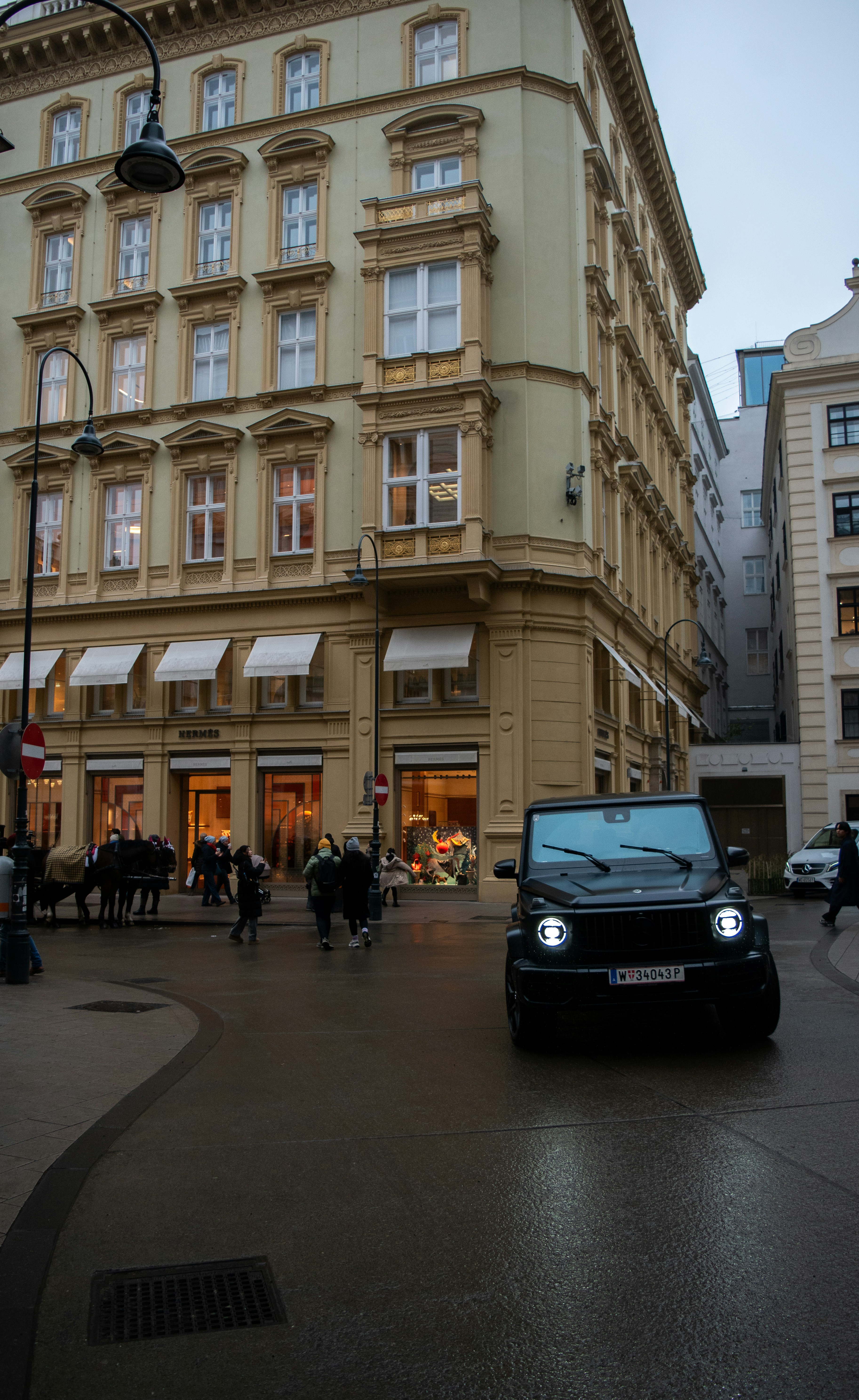 Street Corner Sonata: A Fiat Lux Moment at the Historic Facade