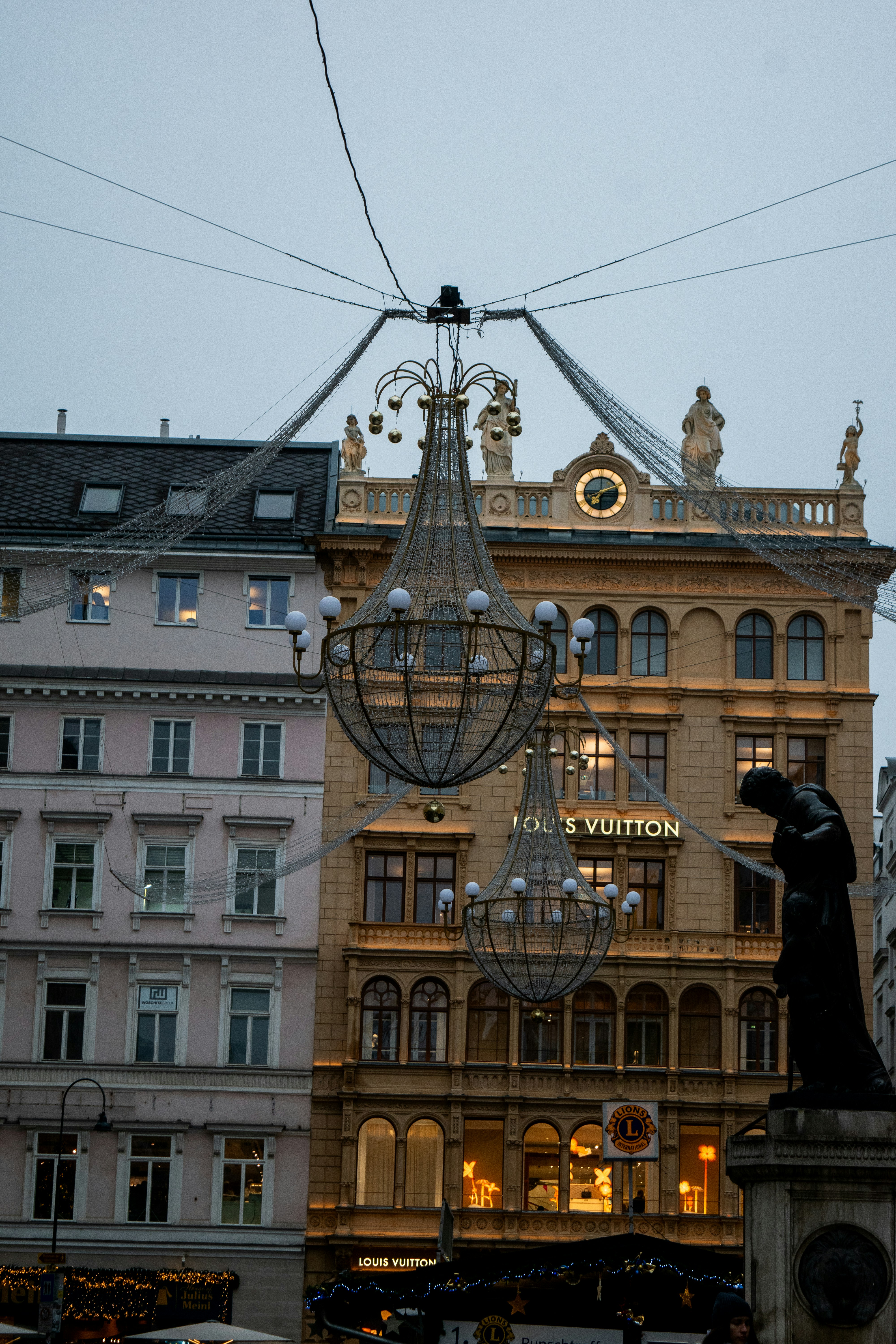 Ornate Lanterns Over a Historic Boulevard