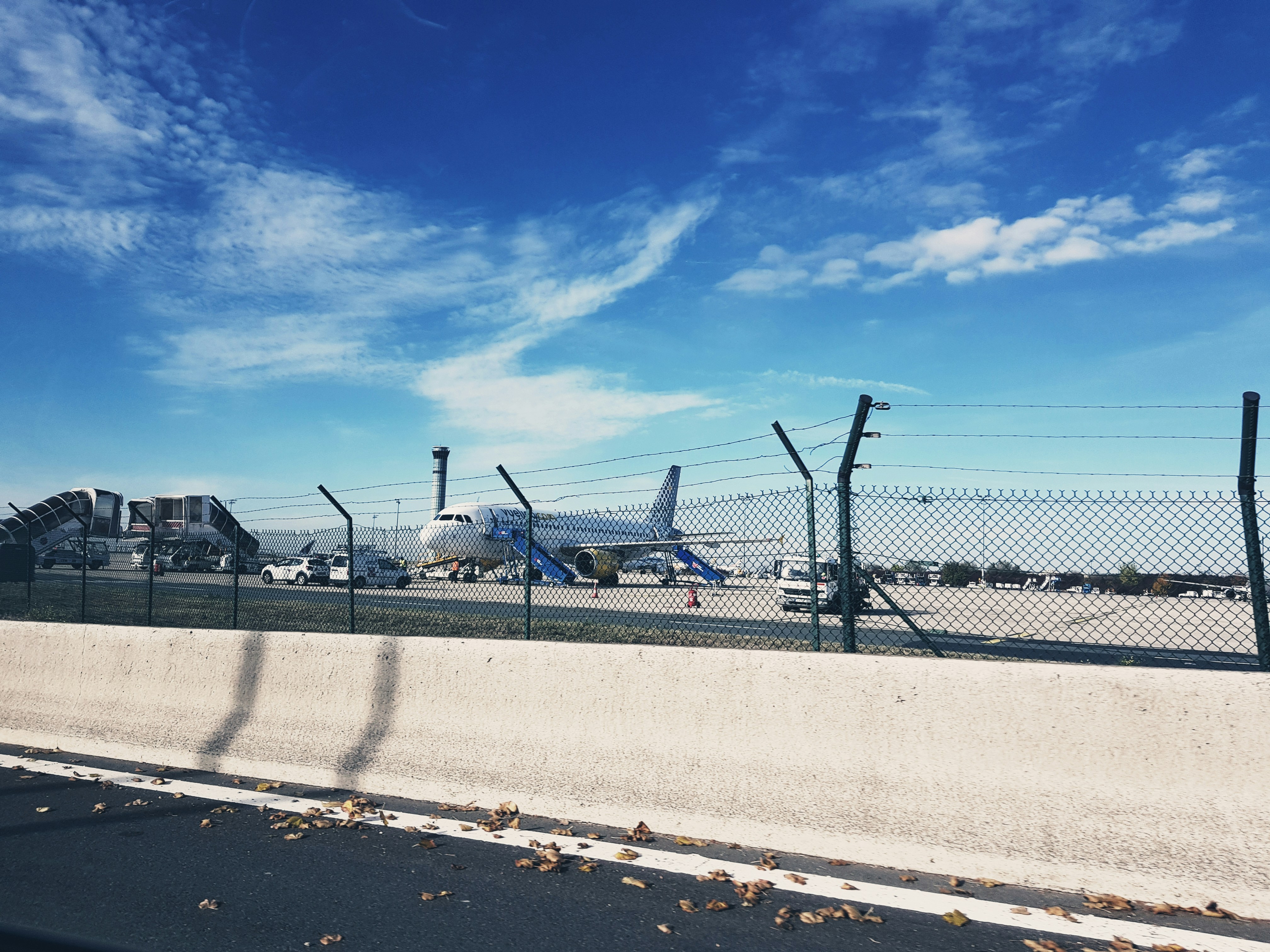 Airside Boundary: Plane at the Fence