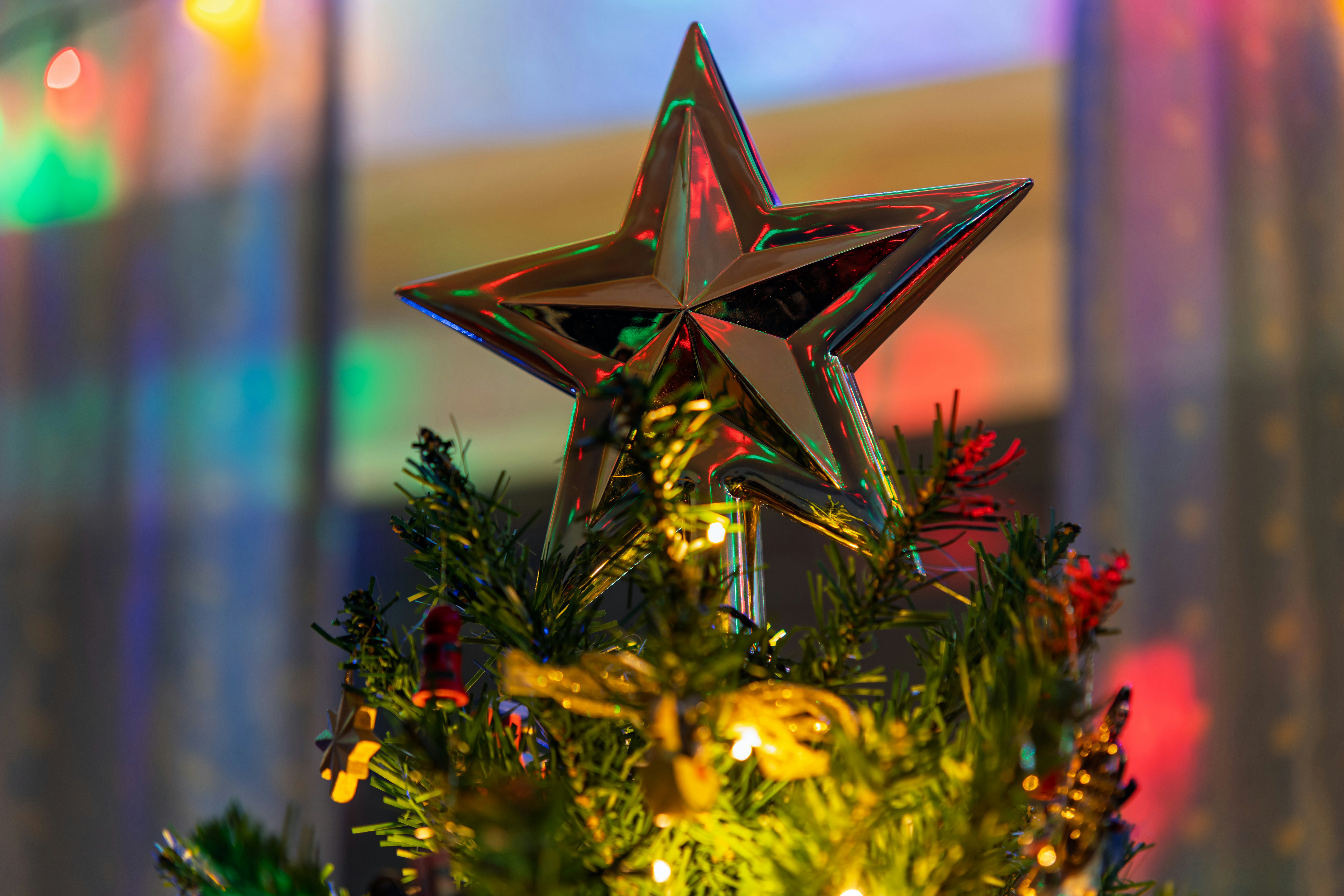 Stellar Star on a Festive Peak