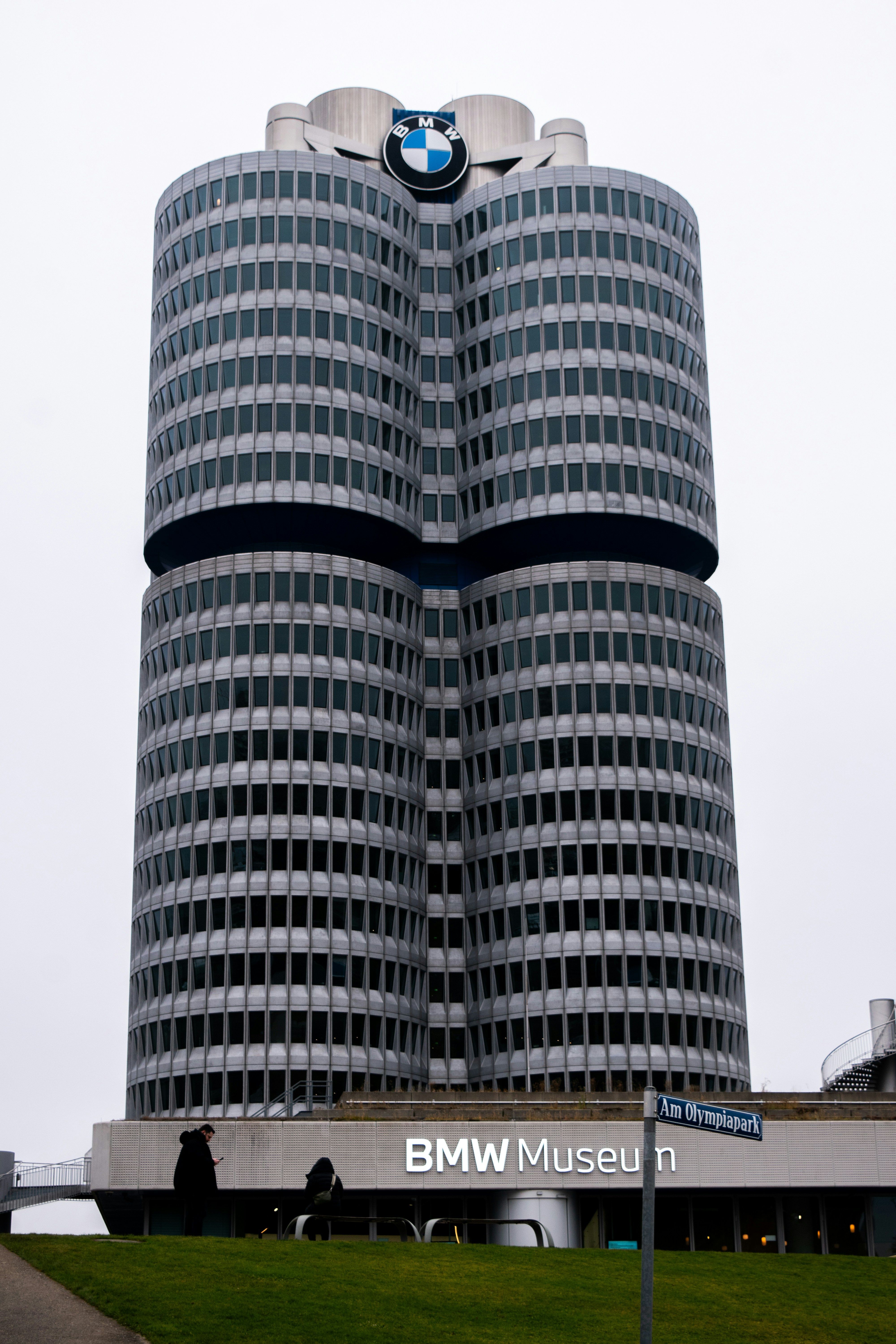 Twin-tower BMW: A Monumental Facade Between Sky and Grass
