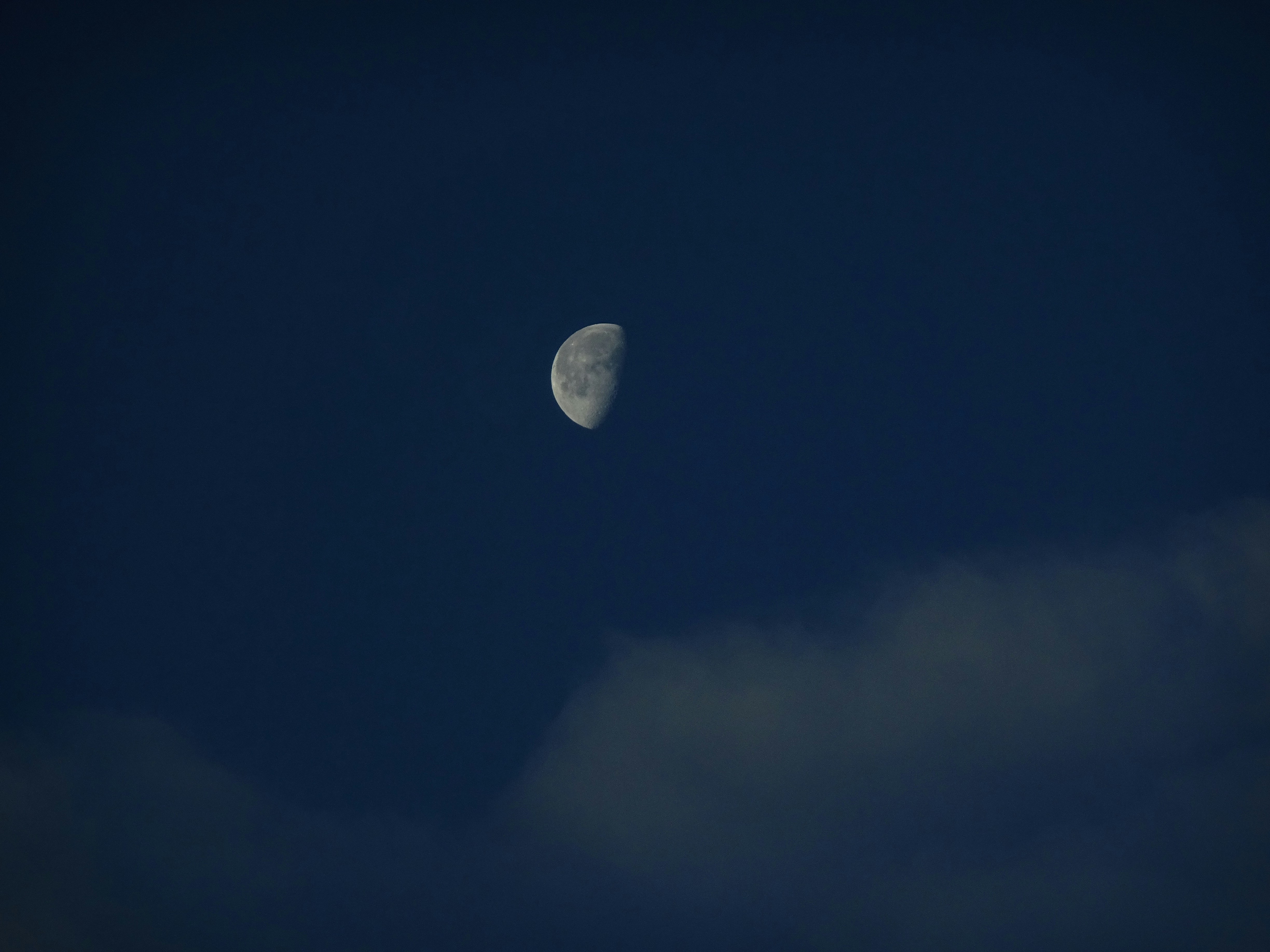 Photo by Martyna Kosik with Sony Cyber-shot HX90