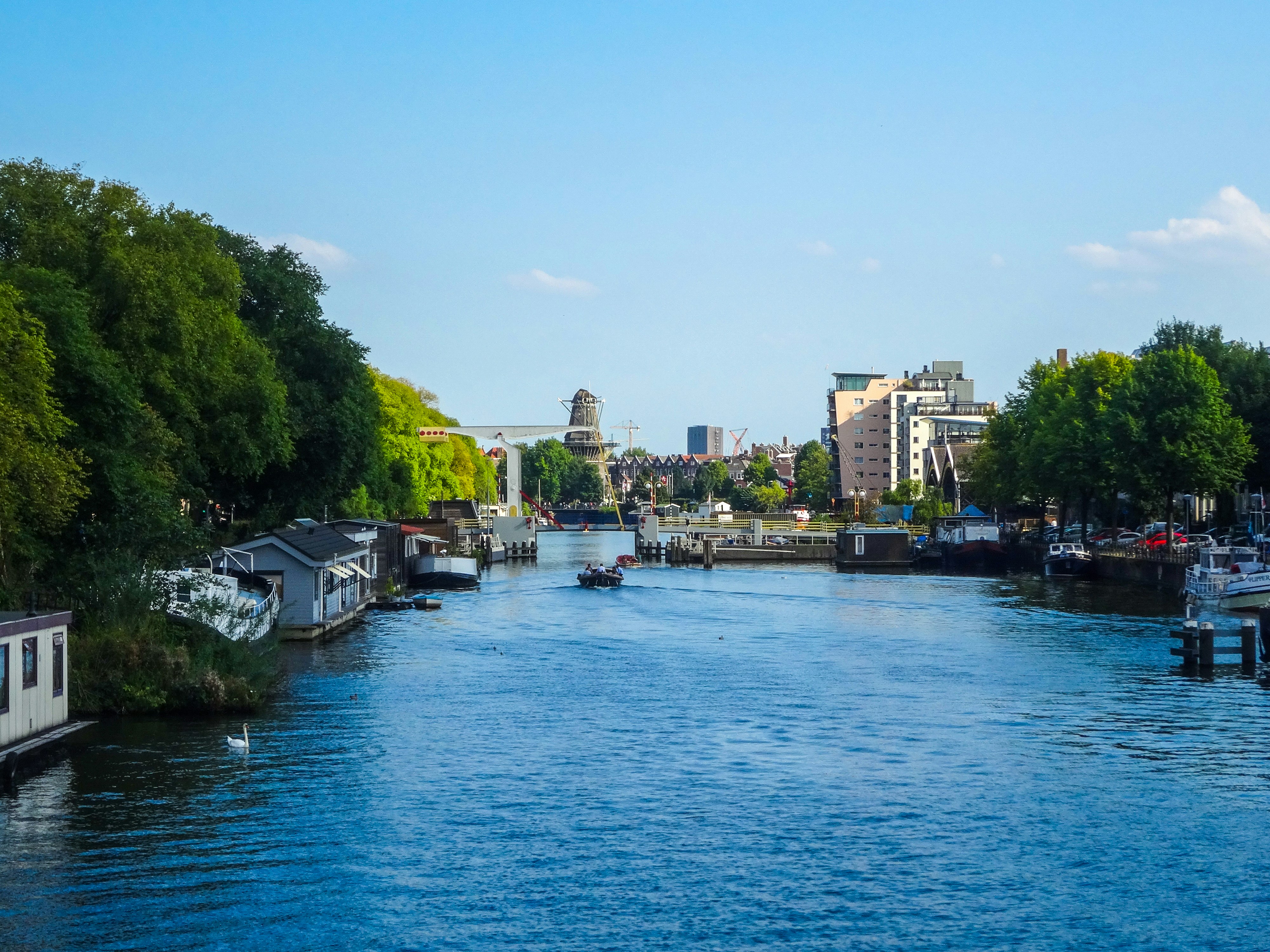 Photo by Nikolai Kolosov with Sony Cyber-shot WX300