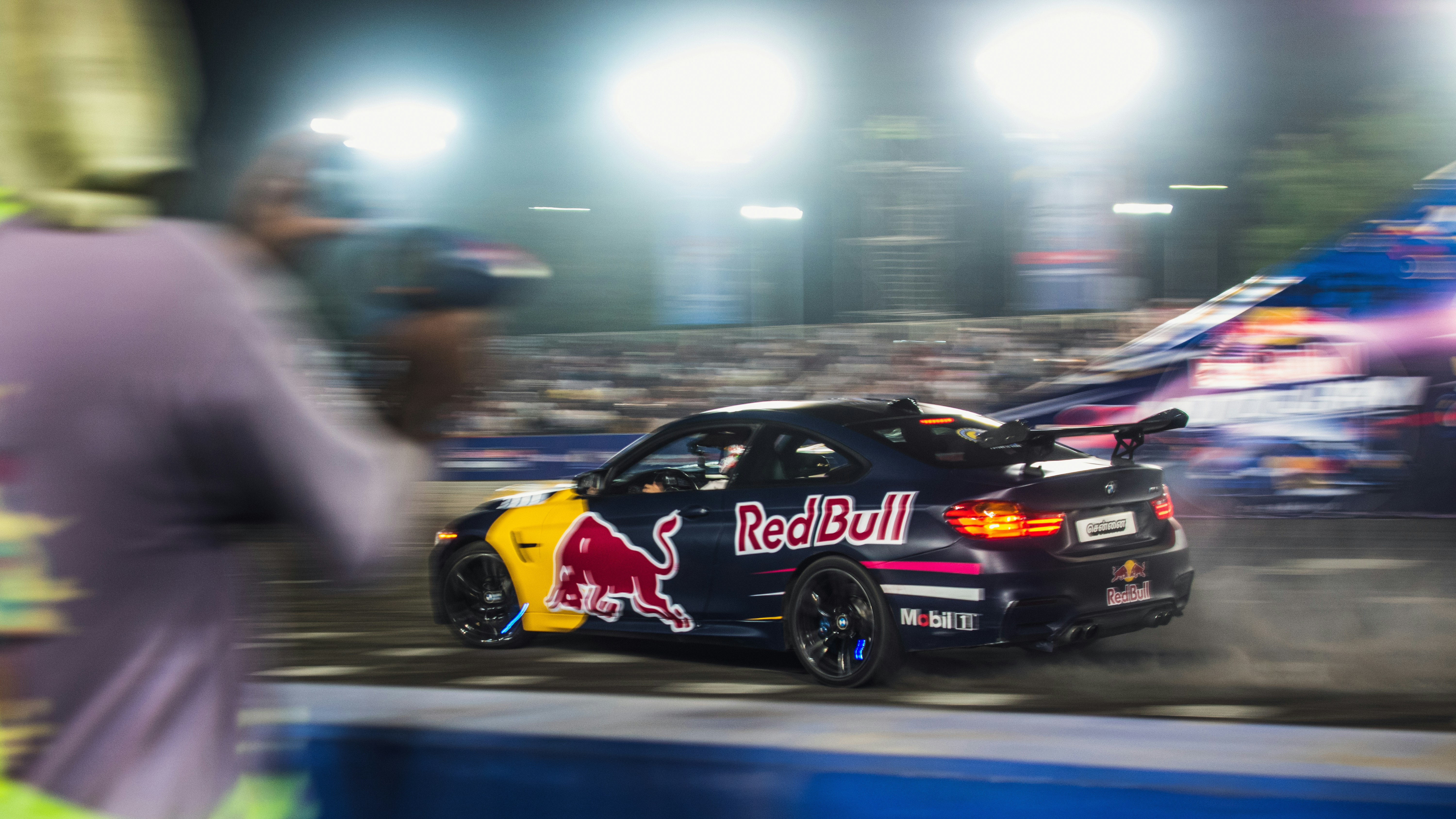 Red Bull Thunder: A Burnout Sprint under Floodlit Night