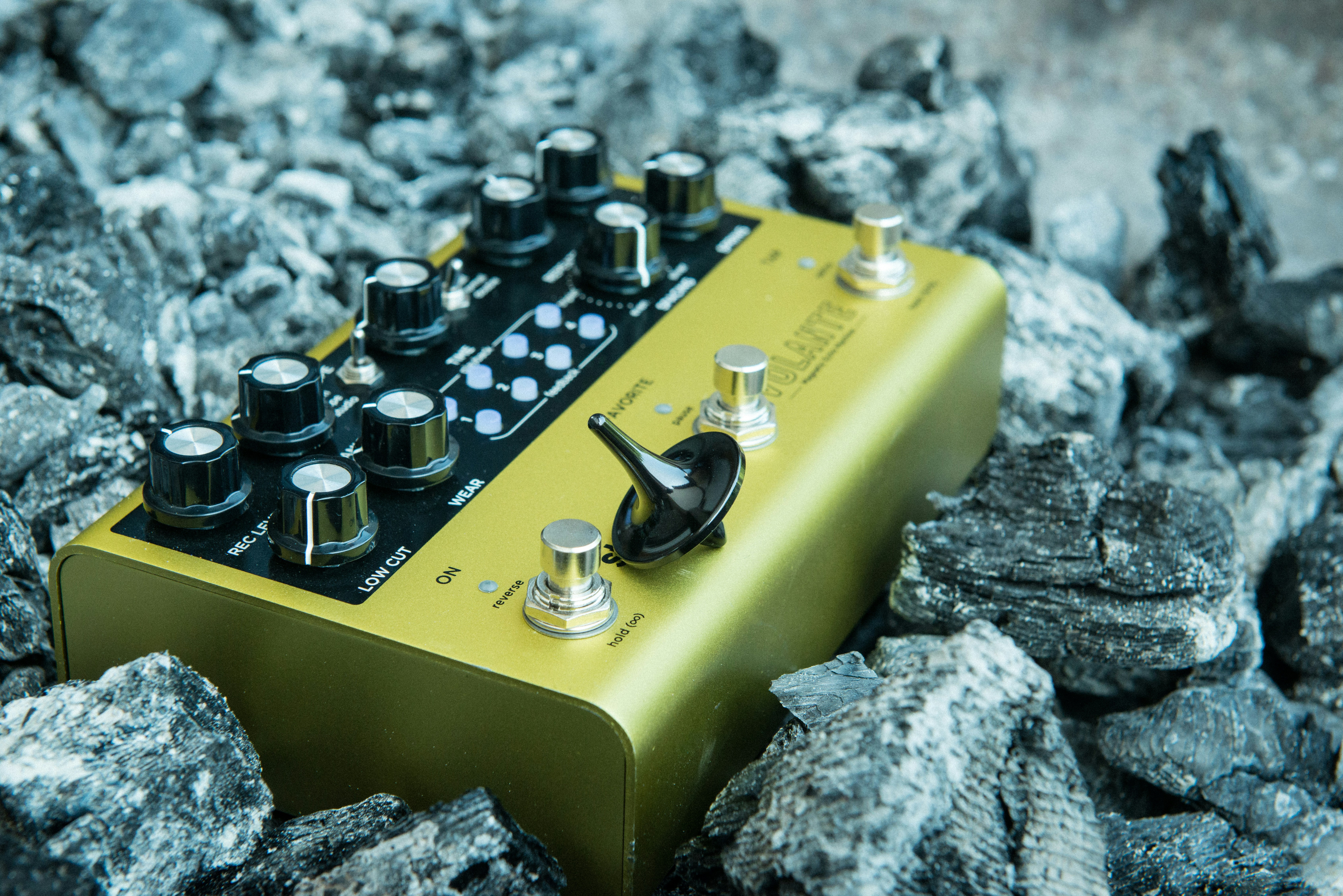 ForeverSpin "Black Mirror Limited-Edition" Spinning Top on Strymon Volante Delay