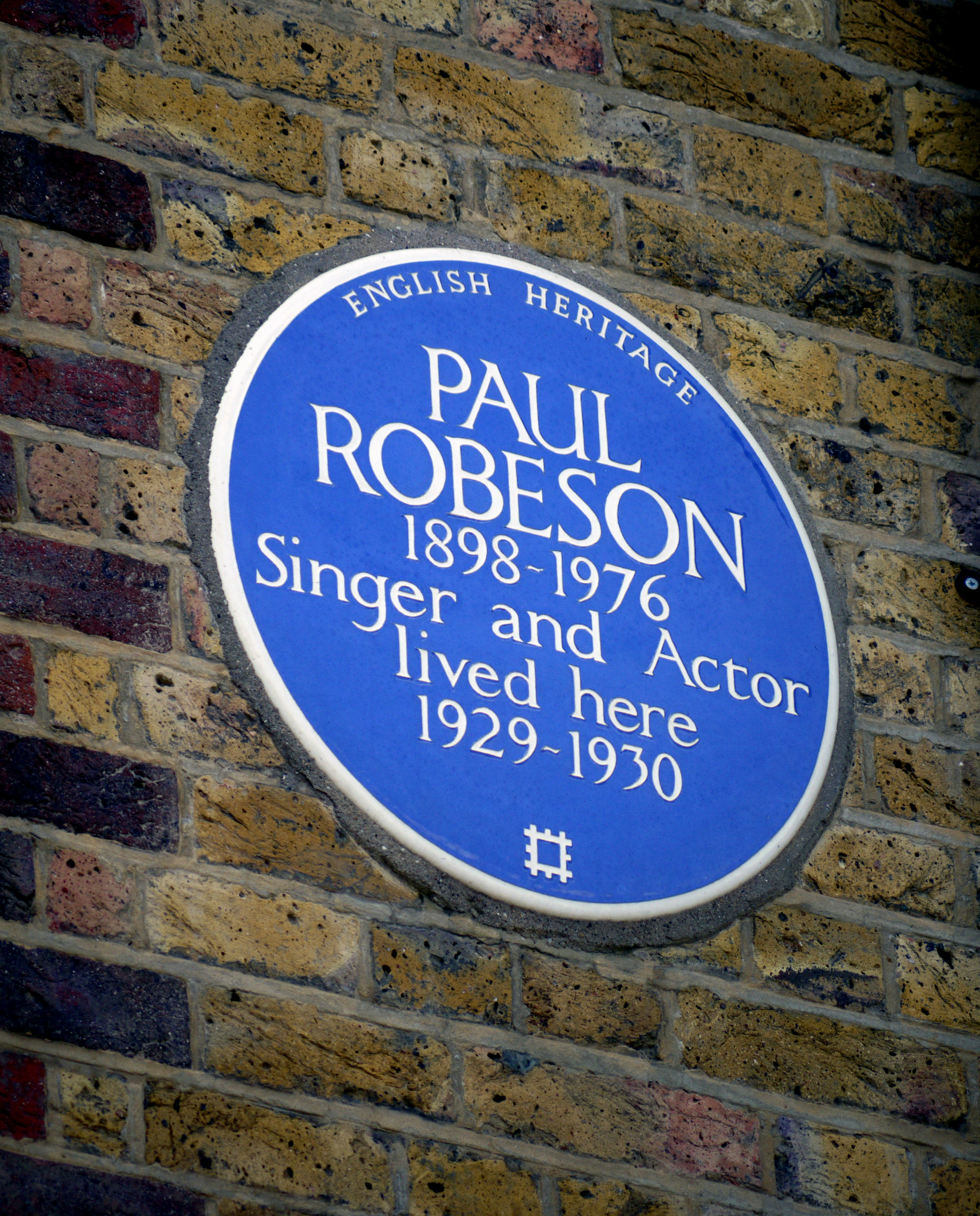 English heritage blue plaque for paul robeson