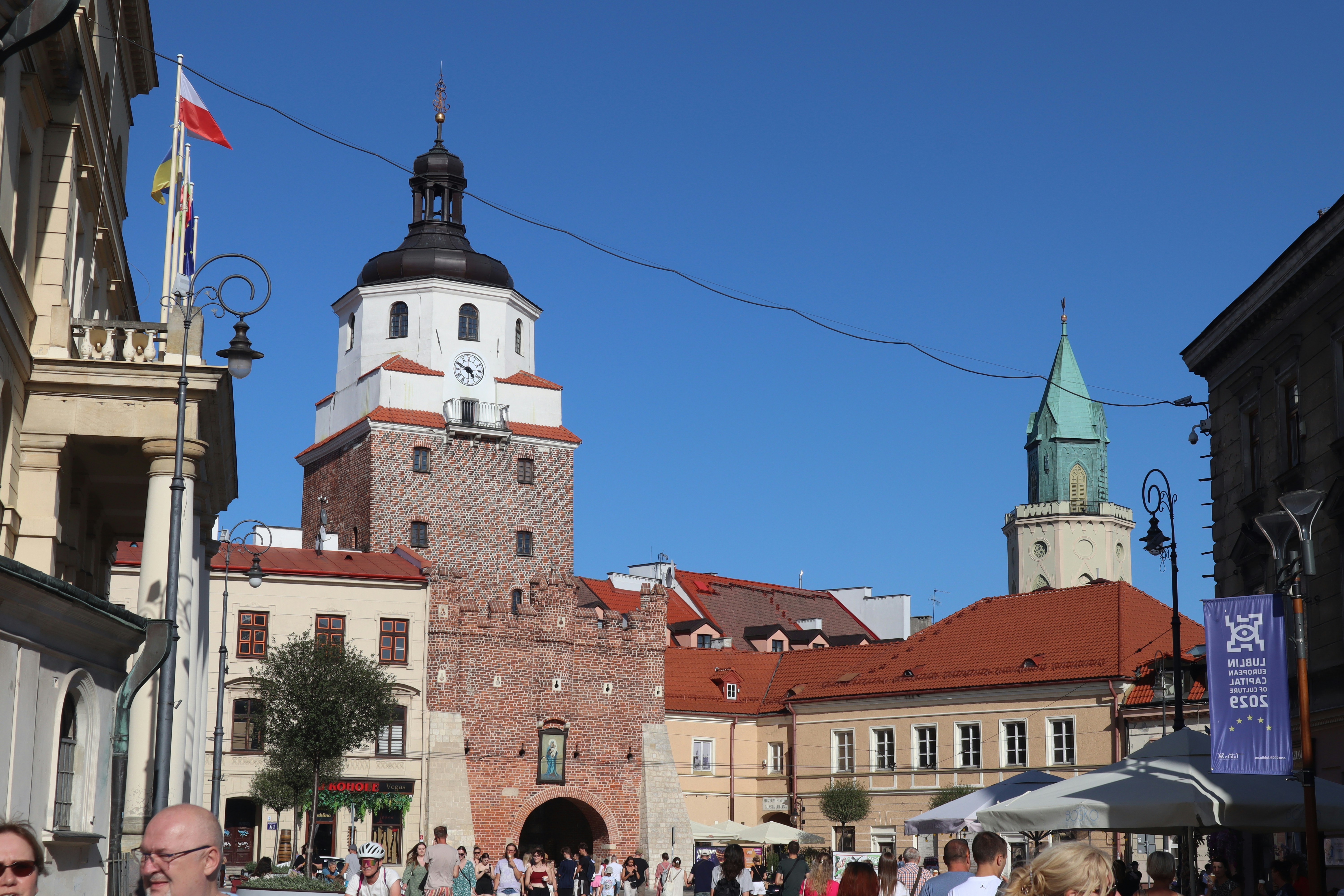 Timeless City Gate Under a Clear Blue Sky