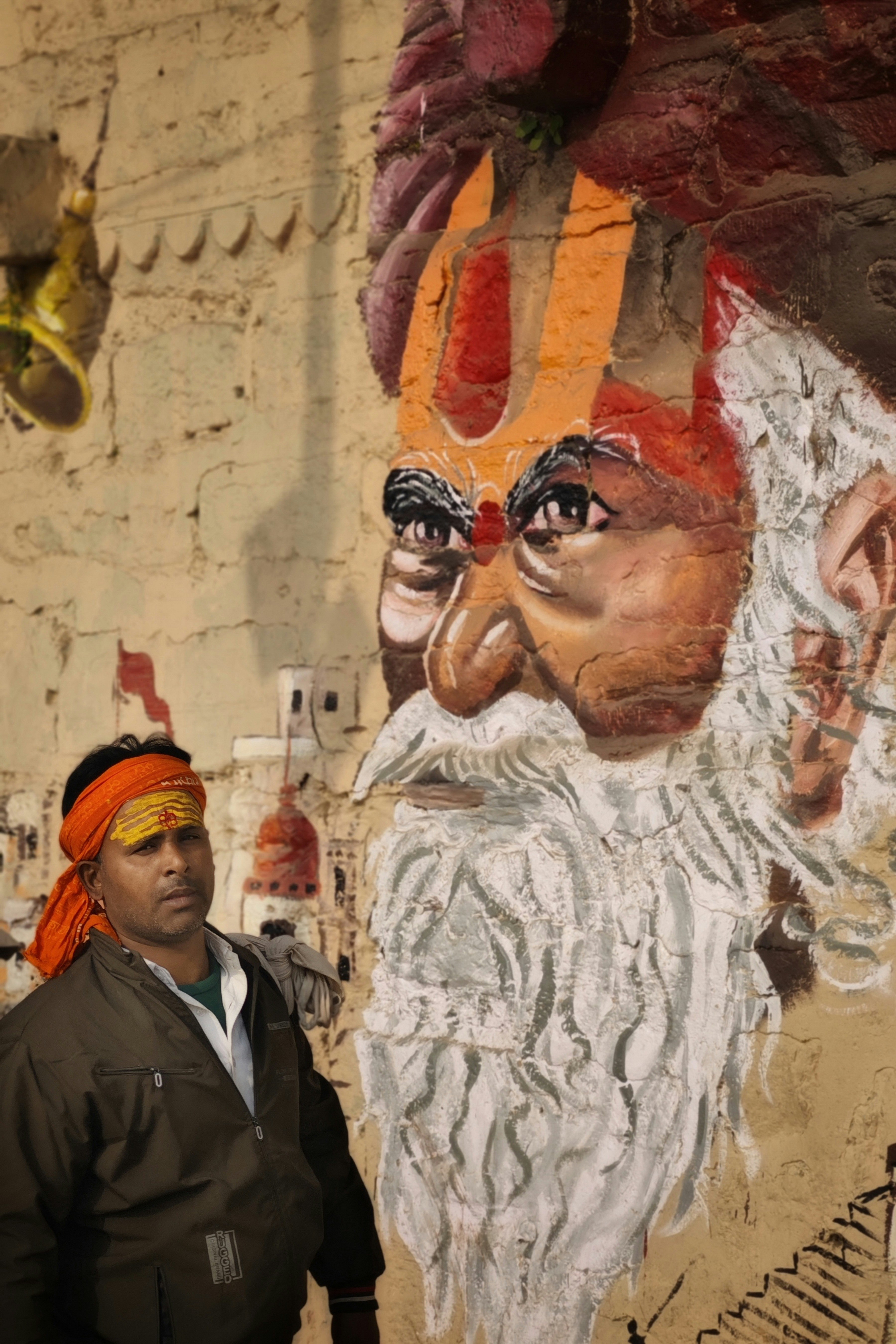 Roving Portrait: Street Artist beside a Giant Muraleque Maverick