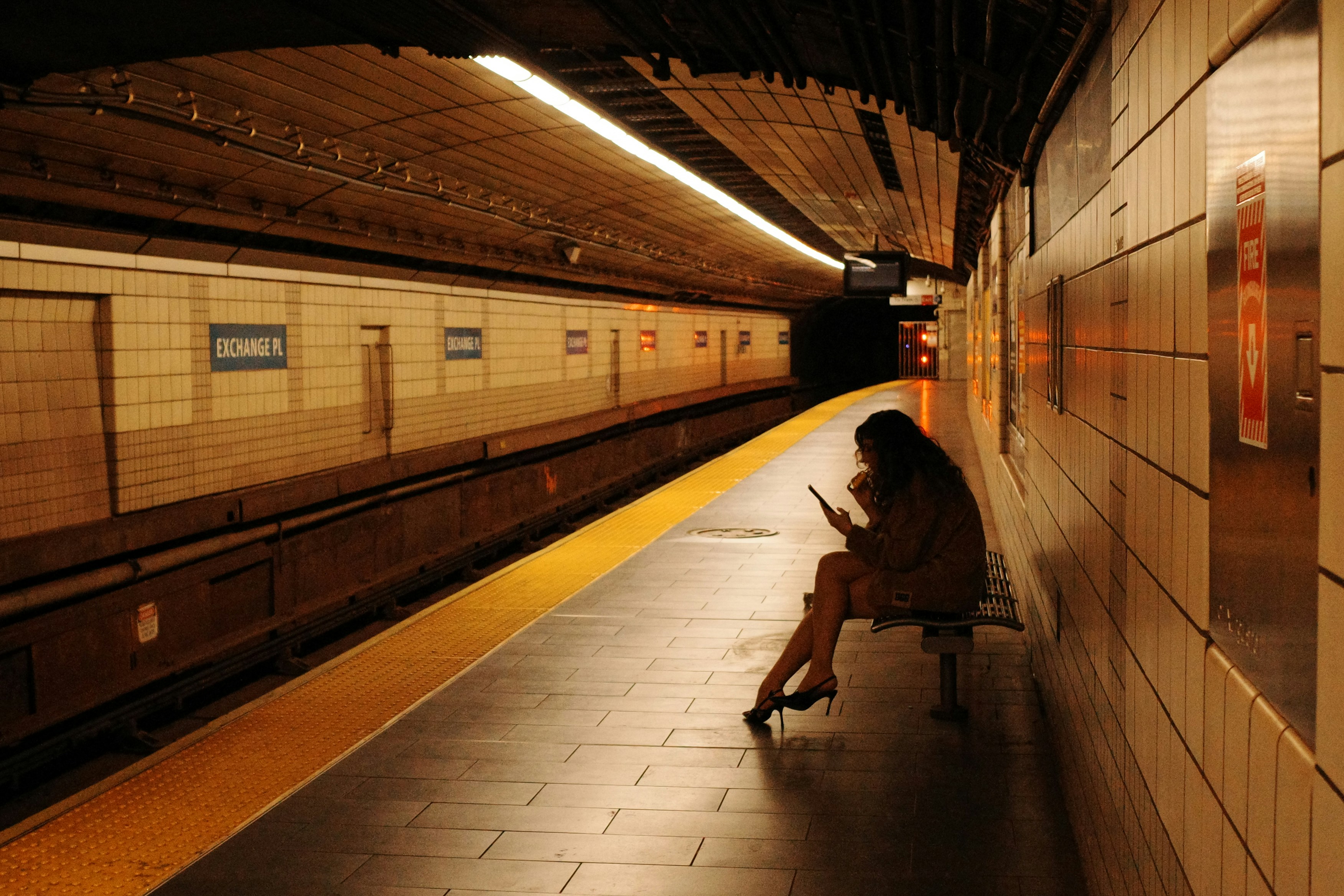 Photo by Matthew Zheng with Ricoh GR Digital IV