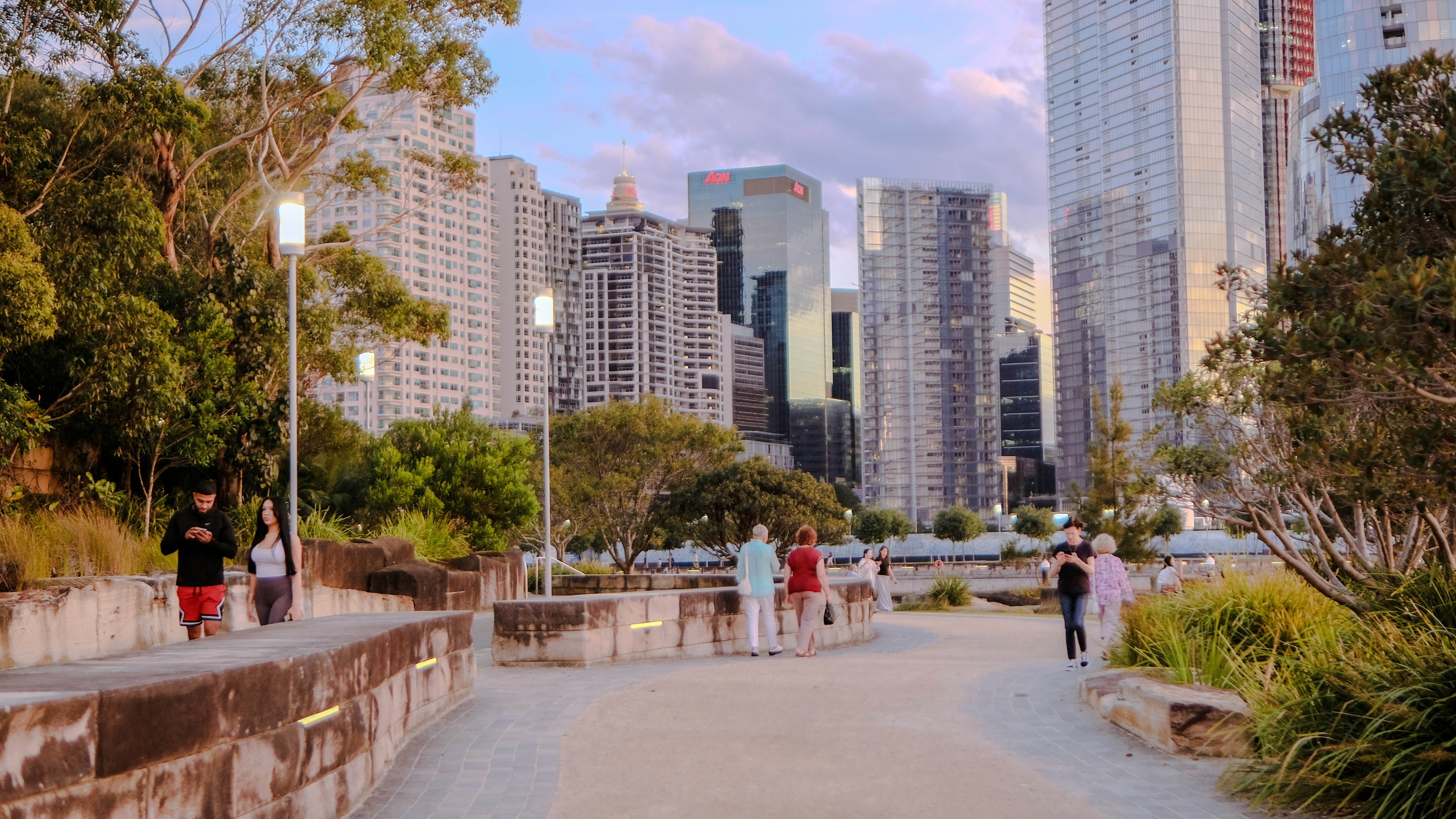taking a walk around sydney