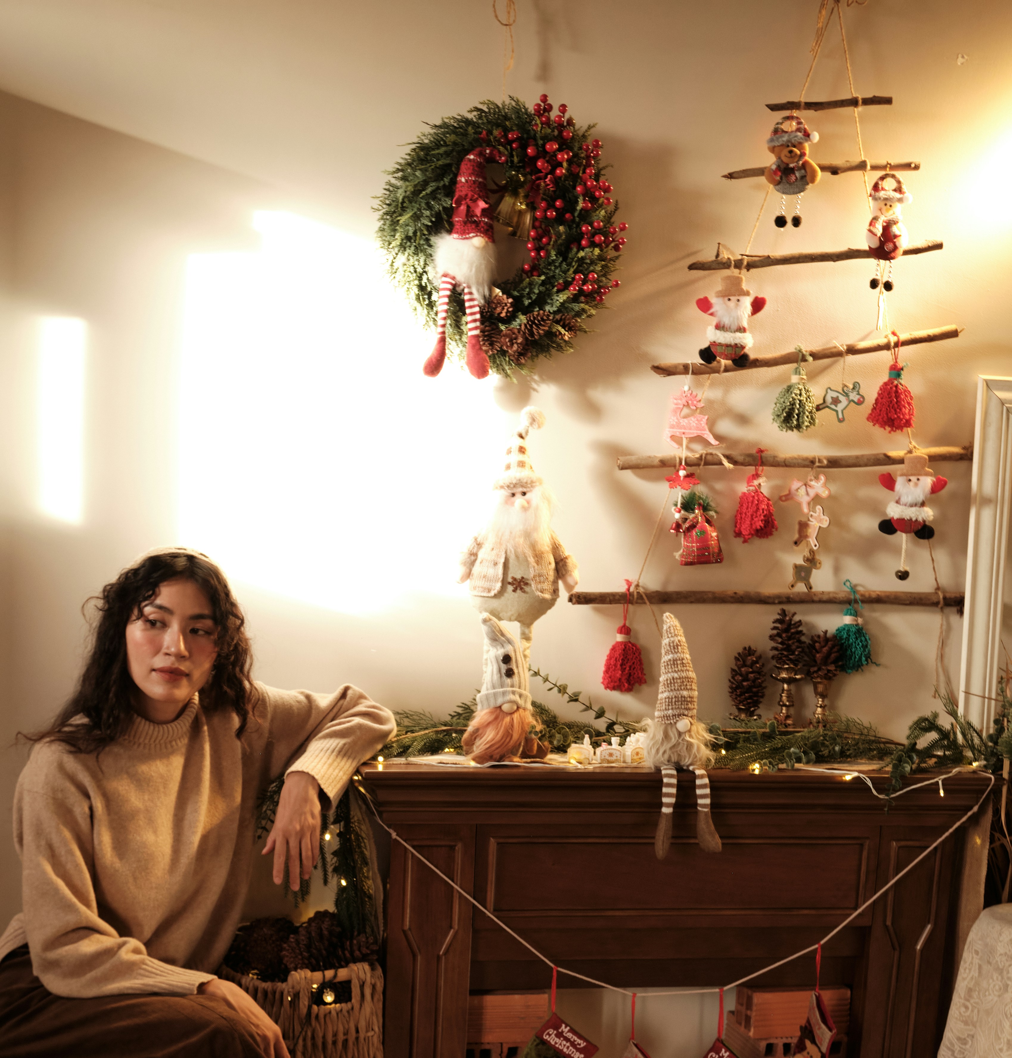 Cozy Christmas Corner with Woven Wreath and Handmade Ornaments
