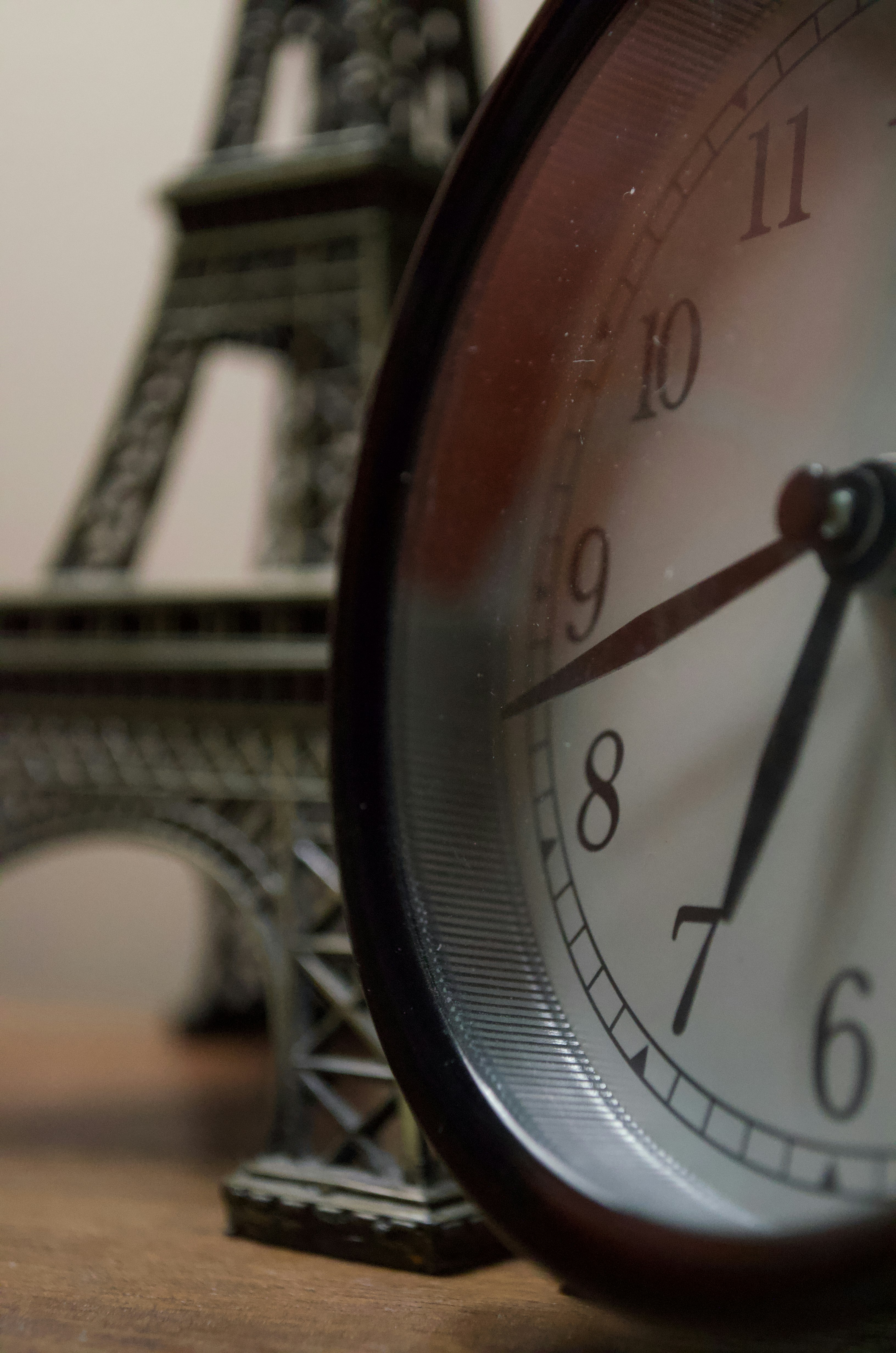 Clockwork Eiffel: A Timepiece by the Lattice