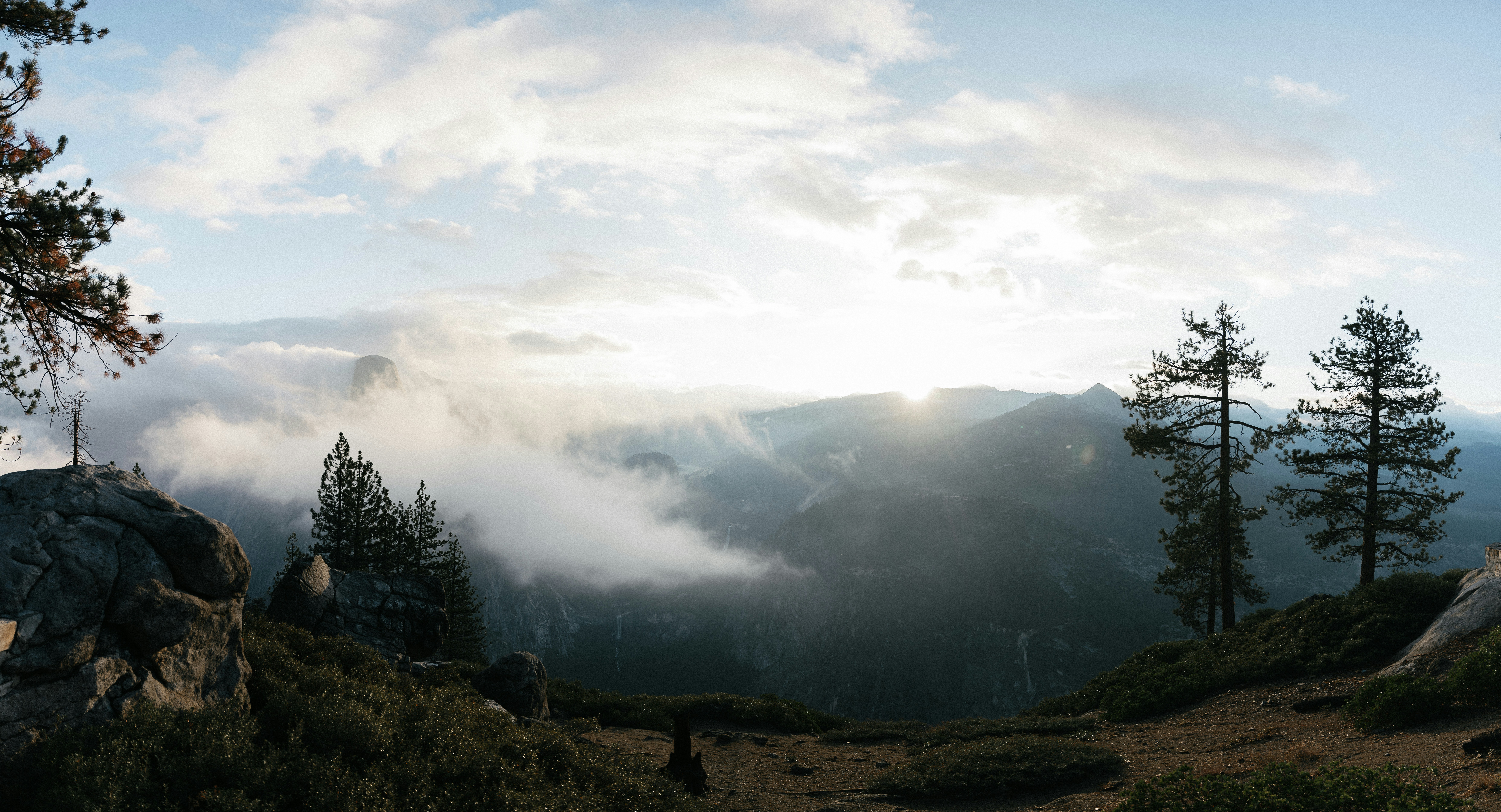 Dawn Over the Cloud Ridge: A Quiet Stair of Pines and Majestic Valley