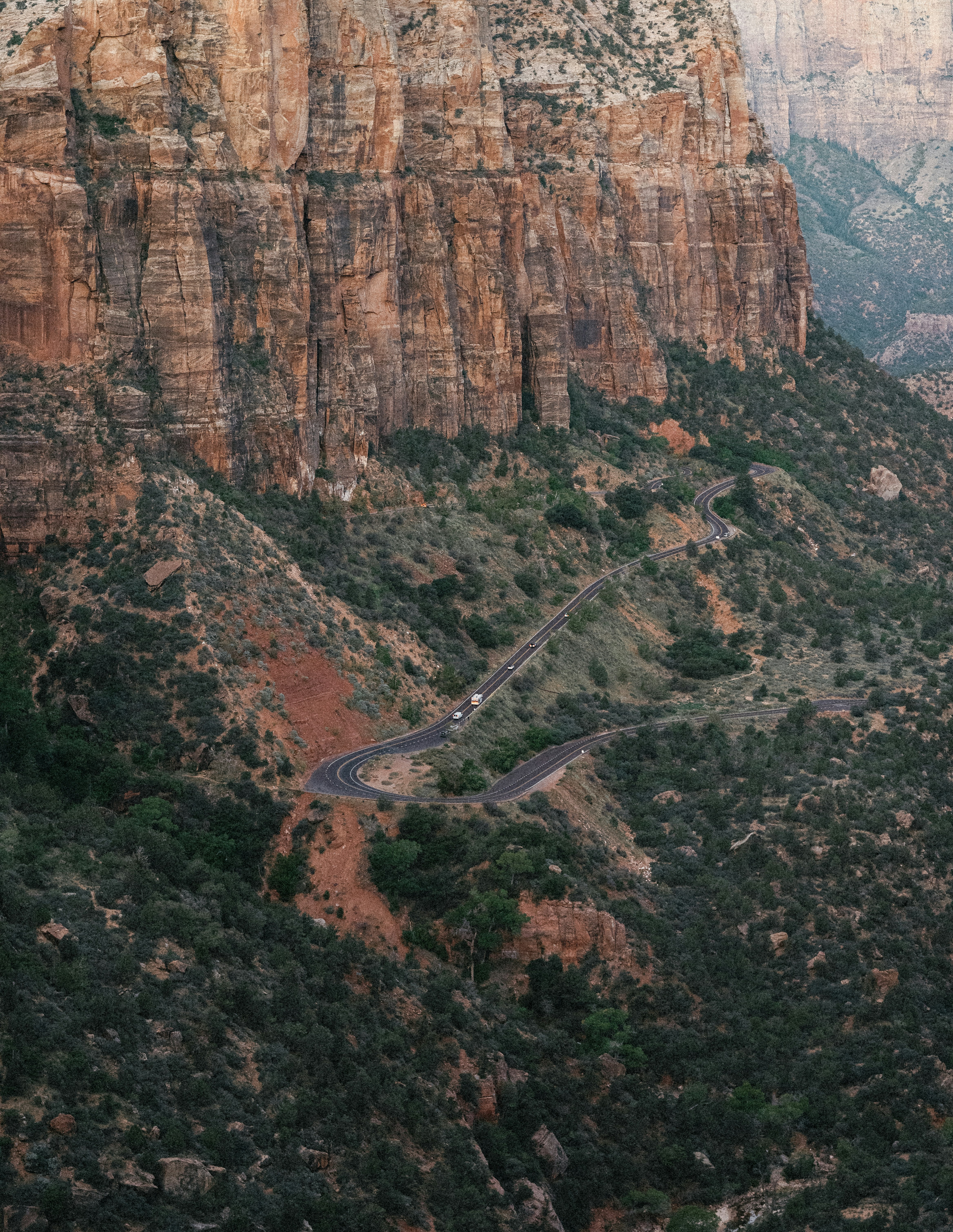 Photo by Roberto Shumski with Sony Alpha 7 IV